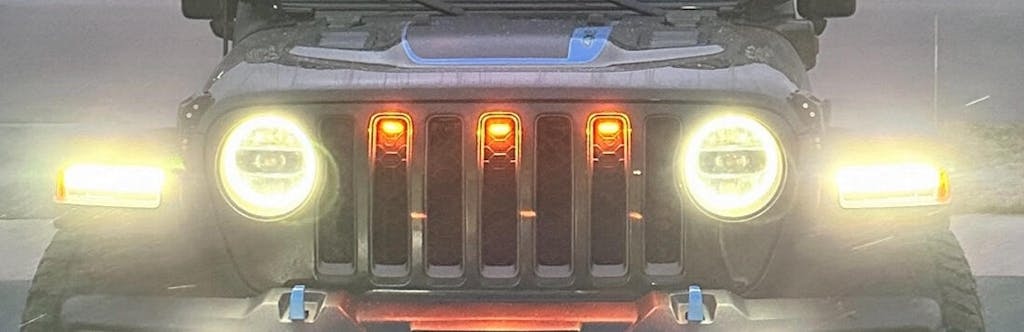 ORACLE Lighting Universal Pre-Runner Style LED Grill Light Kit (New Style)