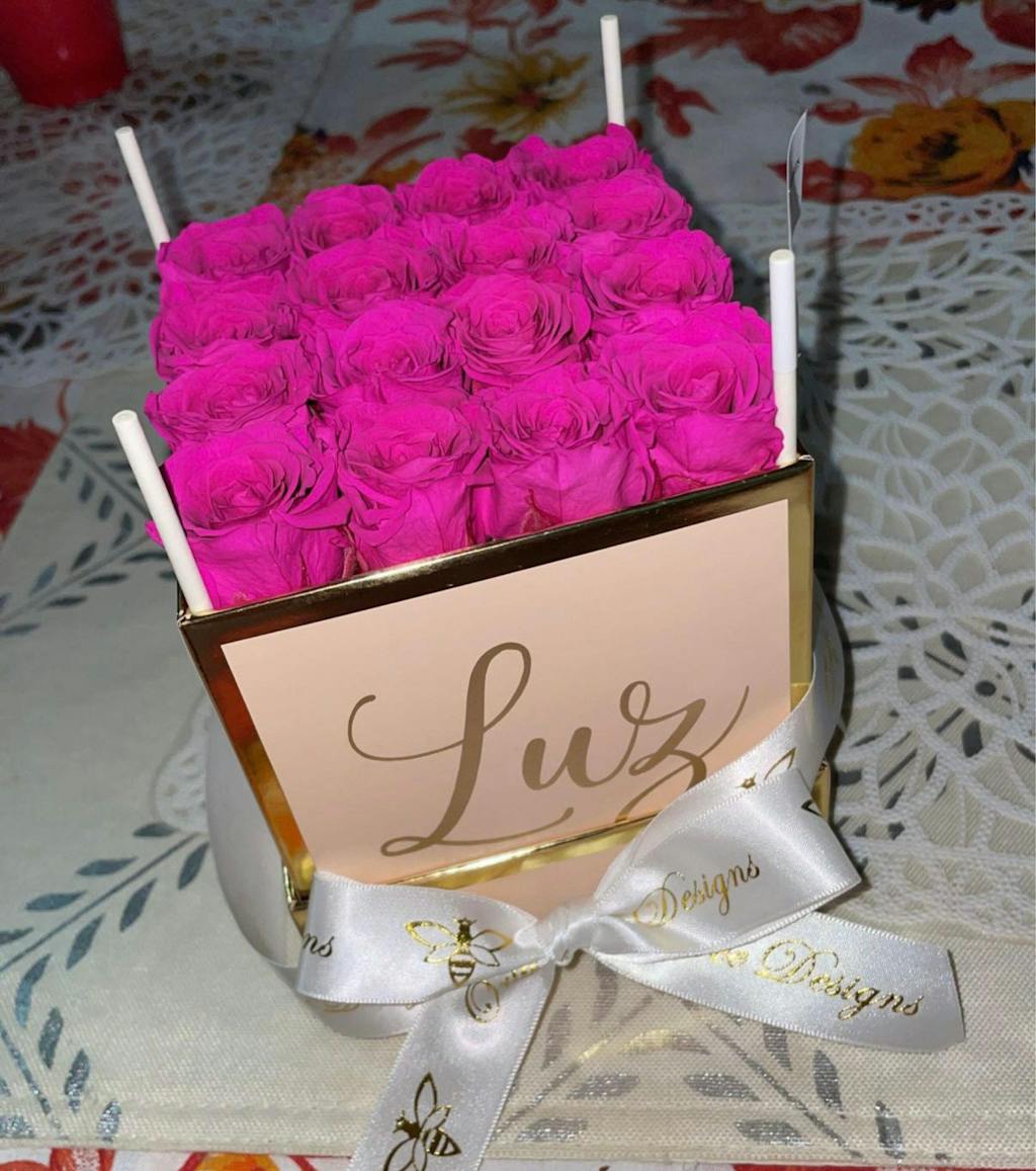 Preserved roses in a box-Personalized Gift Box- Real forever roses that ...