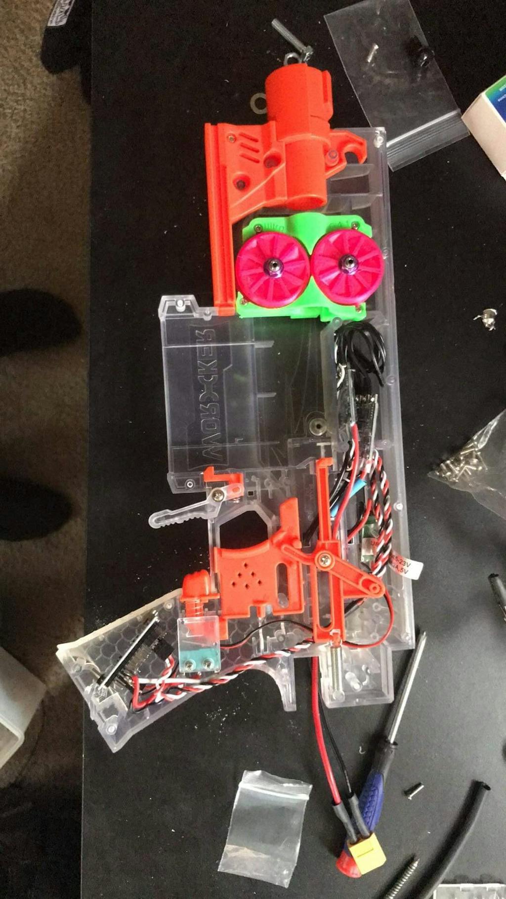 Worker Swordfish Blaster Shell Kit (Like Stryfe) – Out of Darts