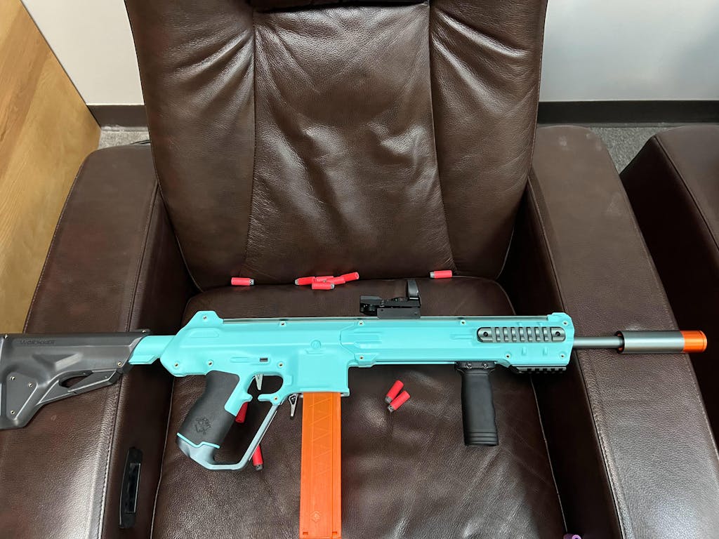 Worker 10-Line Adjustable Aluminum SCAR – Out of Darts