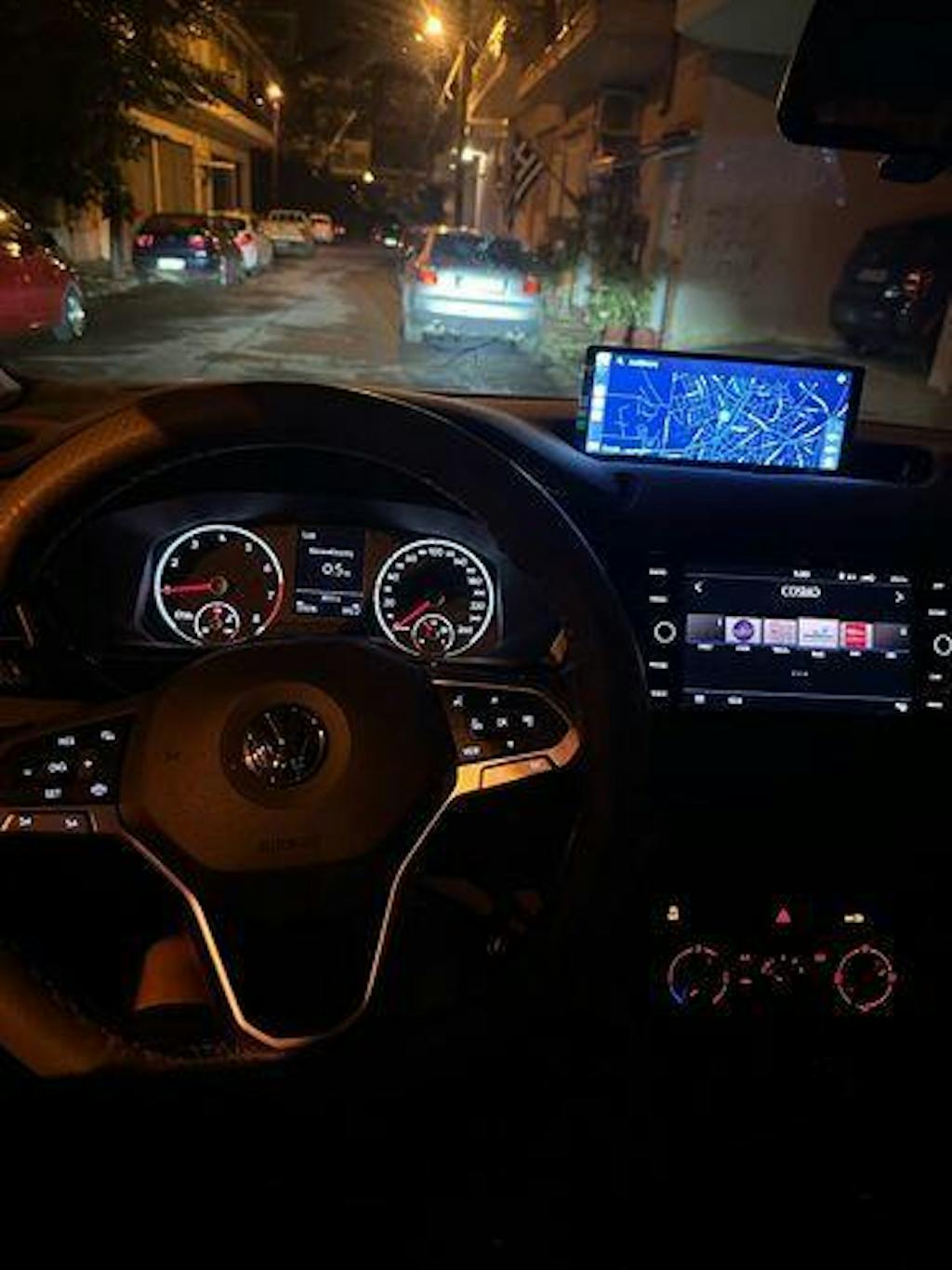 Universal Touchscreen Car Display - Apple CarPlay & Android Auto ...
