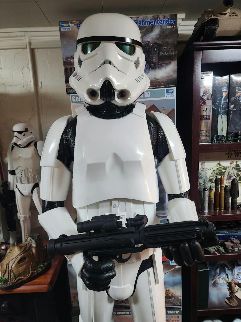 E-11 Stormtrooper Blaster Replica – Screen-Accurate Prop – Outer Rim ...