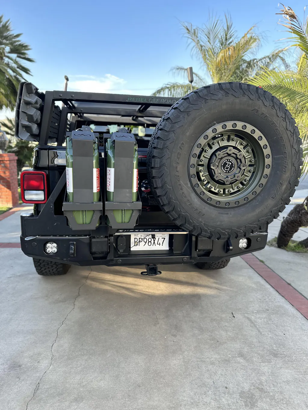 Wavian Metal Fuel Can | Overland Jerry Can – Overland Addict