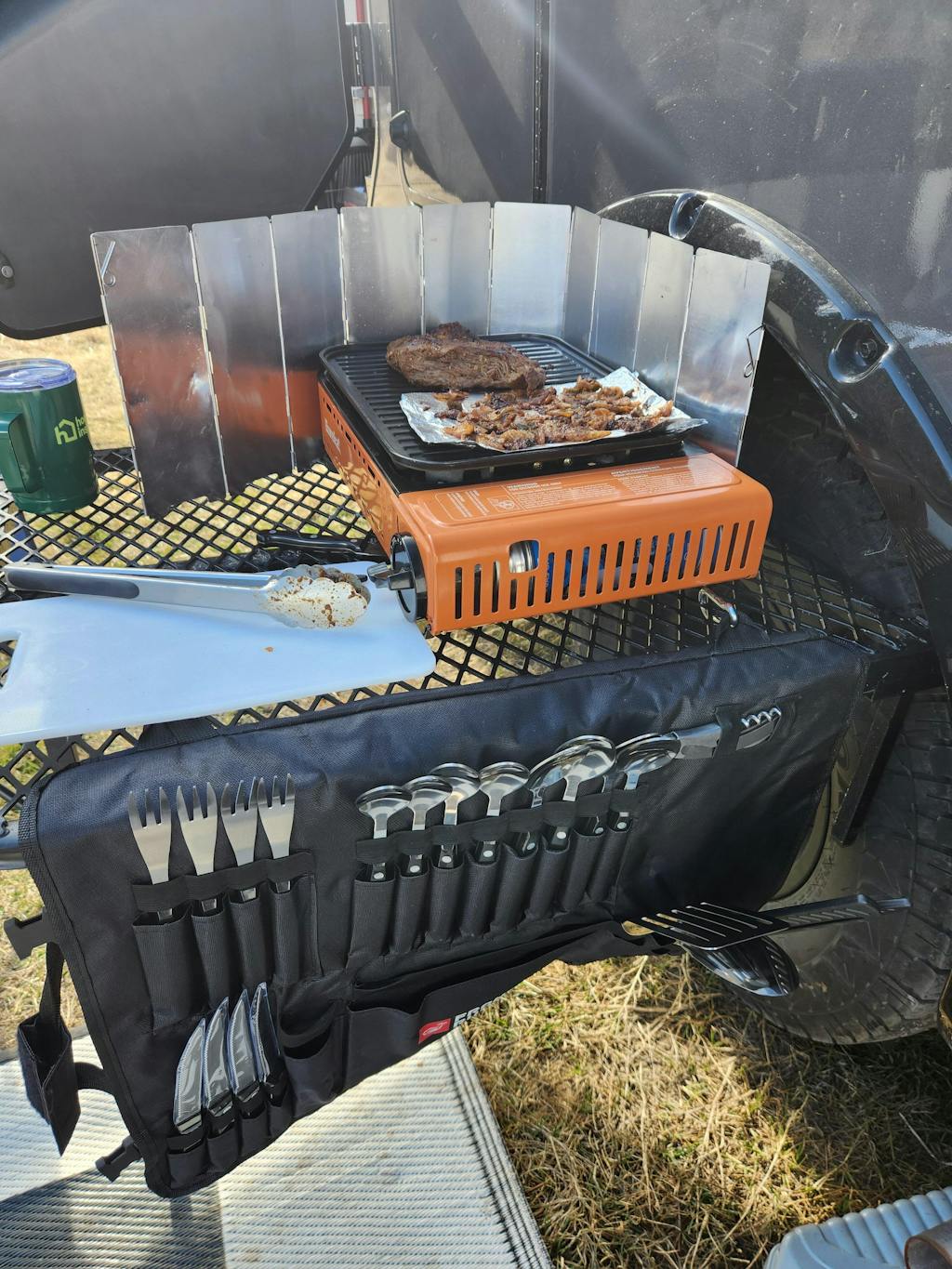 Front Runner Camp Kitchen Utensil Set & Organizer – Overland Addict