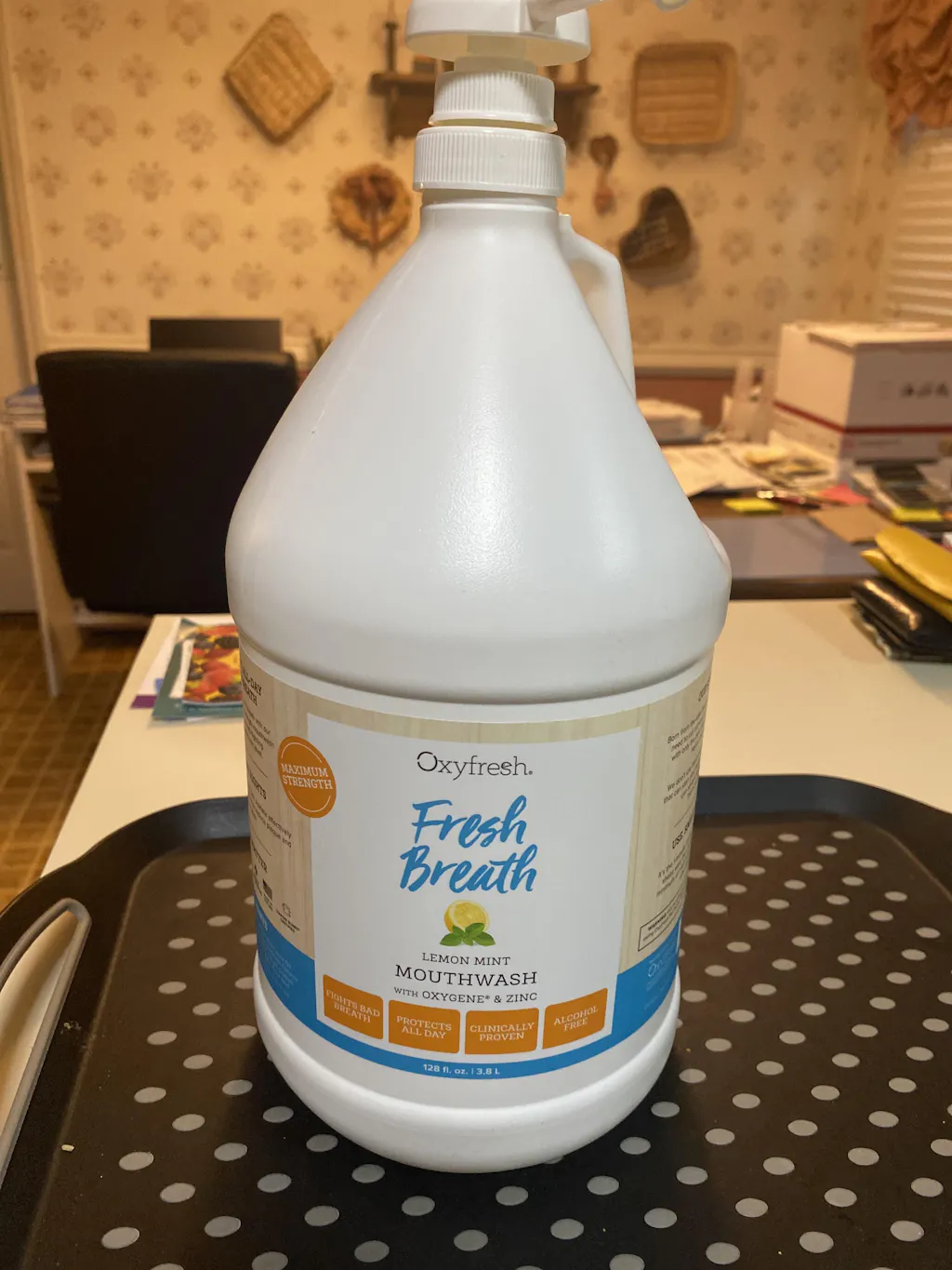 Get Rid Of Bad Breath with Lemon Mint Alcohol Free Mouthwash