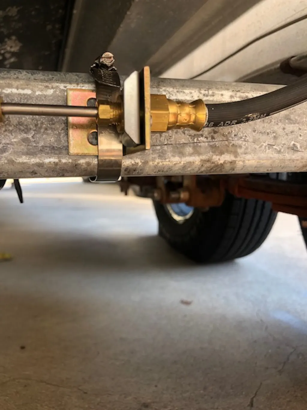Hose Clip for Flexible Trailer Brake Hoses #1457 | Pacific Trailers