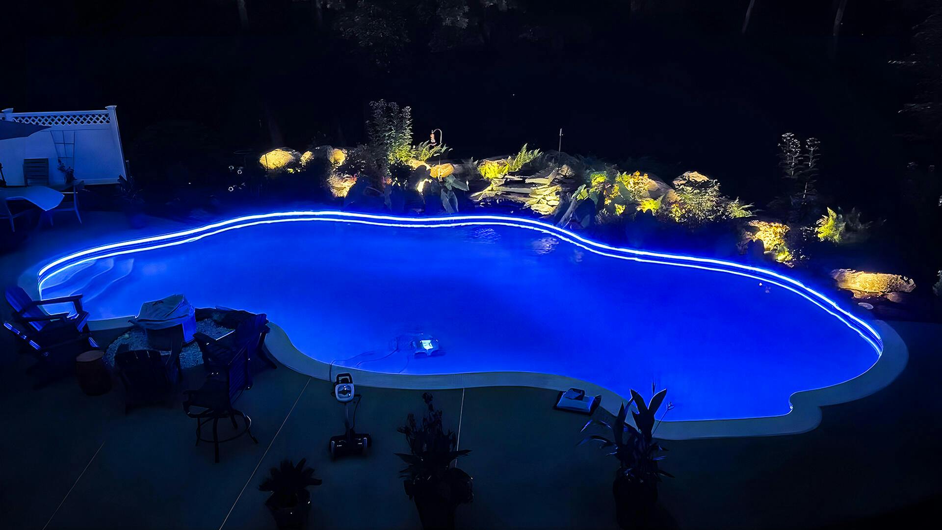 Buy Color LED Pool Lights - Natural, Warm White & Blue Color – PaneraLux