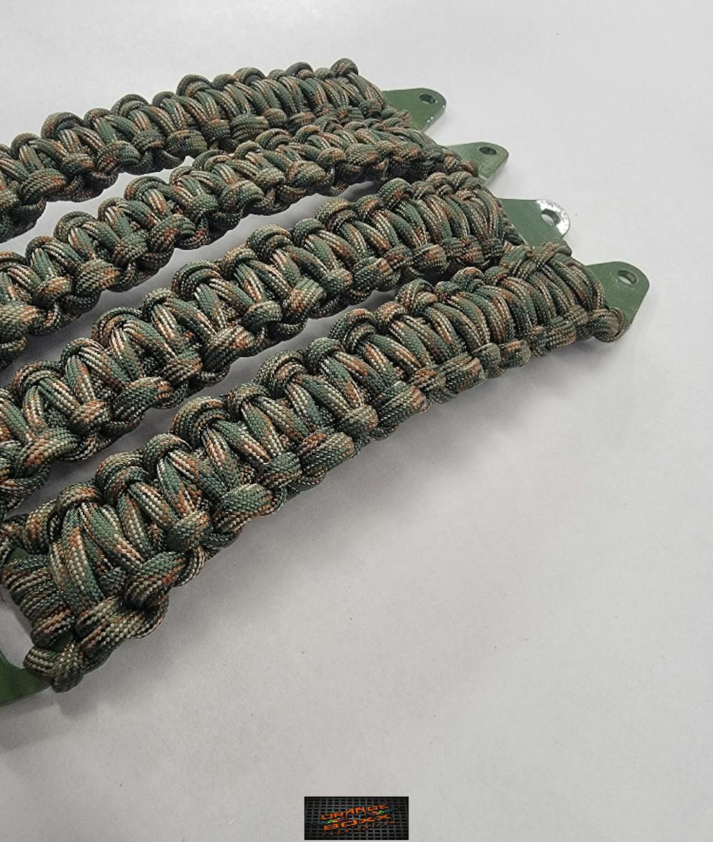 550 Paracord Neon Turquoise Made in the USA Nylon/Nylon Type 111.