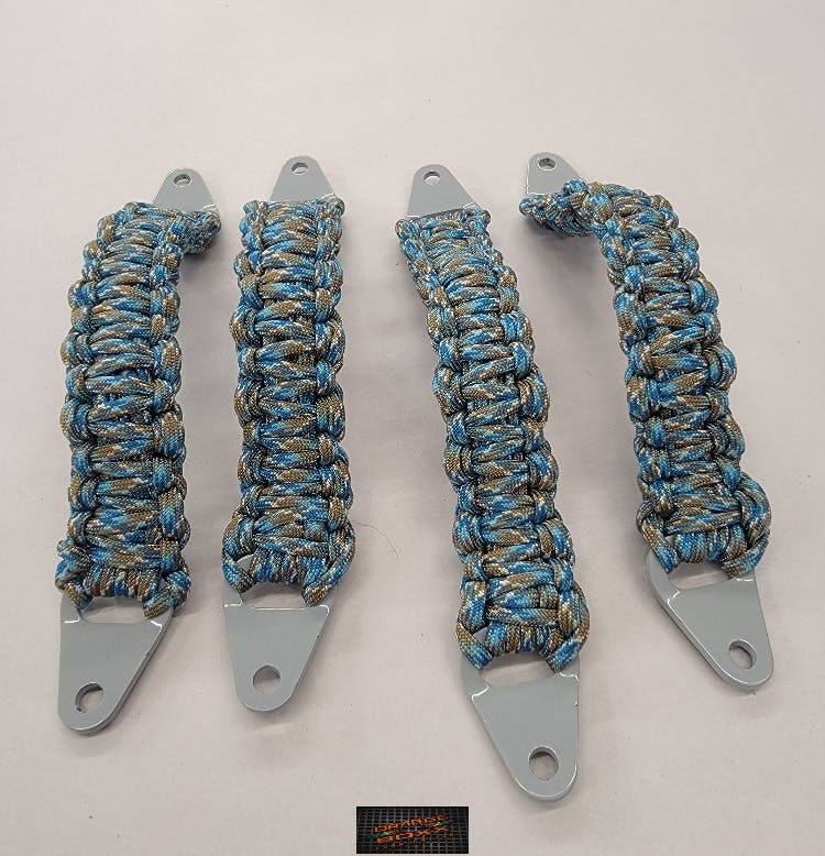 550 Paracord Neon Turquoise Made in the USA Nylon/Nylon Type 111.