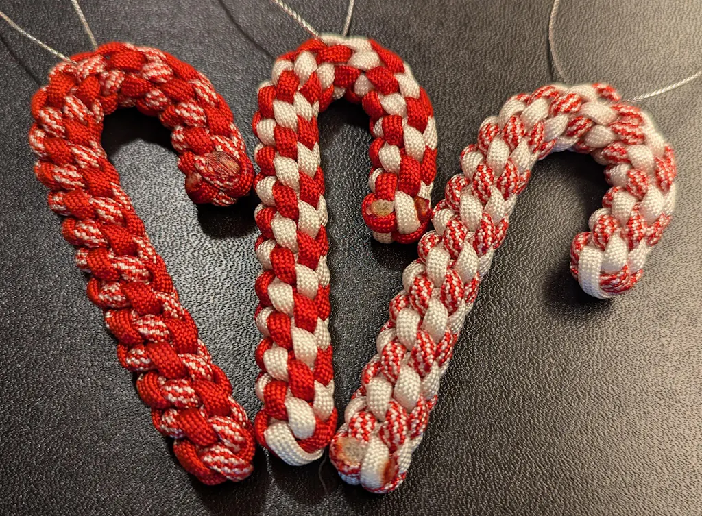 550 Paracord Imperial Red Made in the USA Nylon/Nylon Type 111 ...