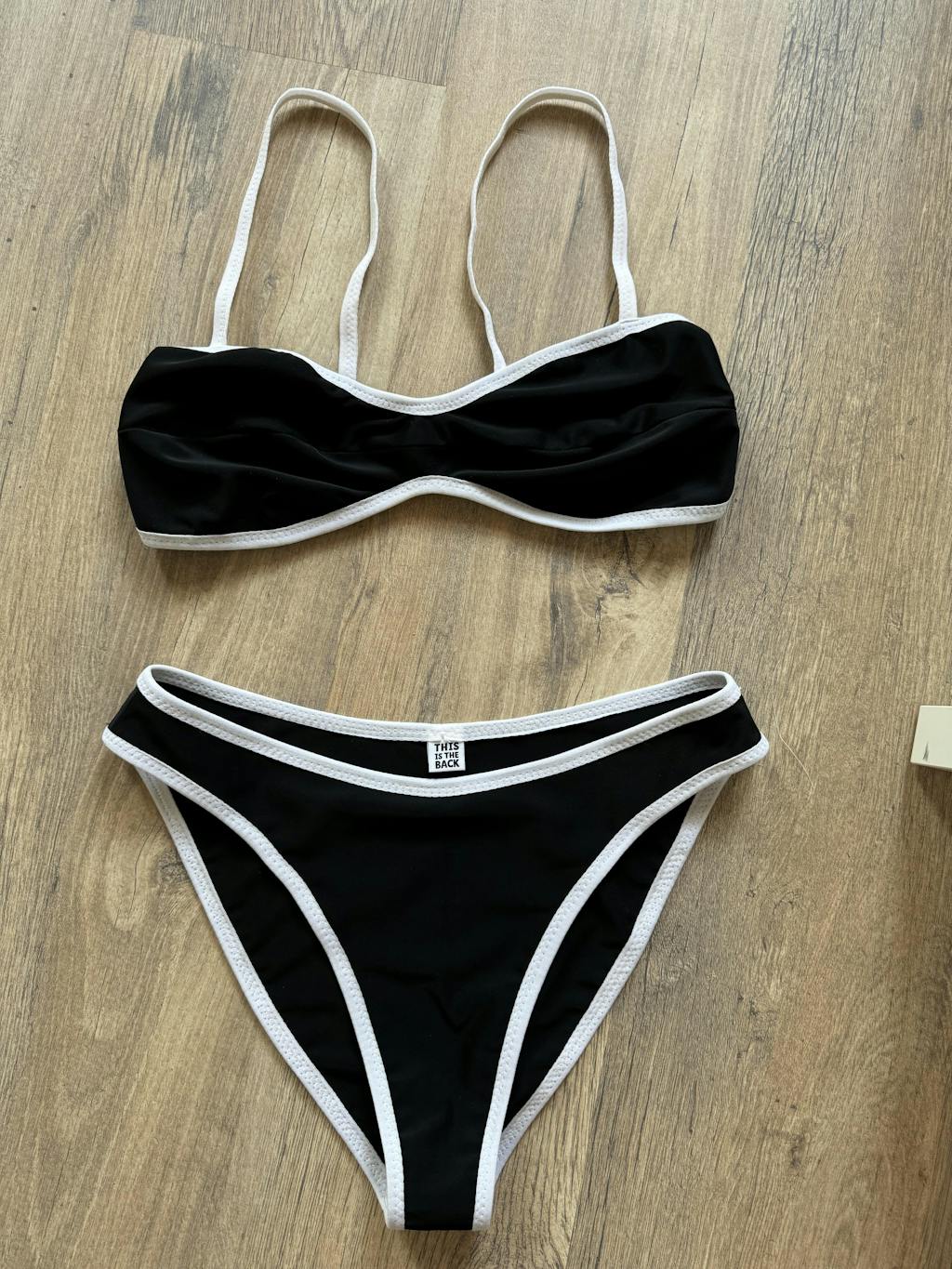 Cowrie Kini – Paradise Patterns