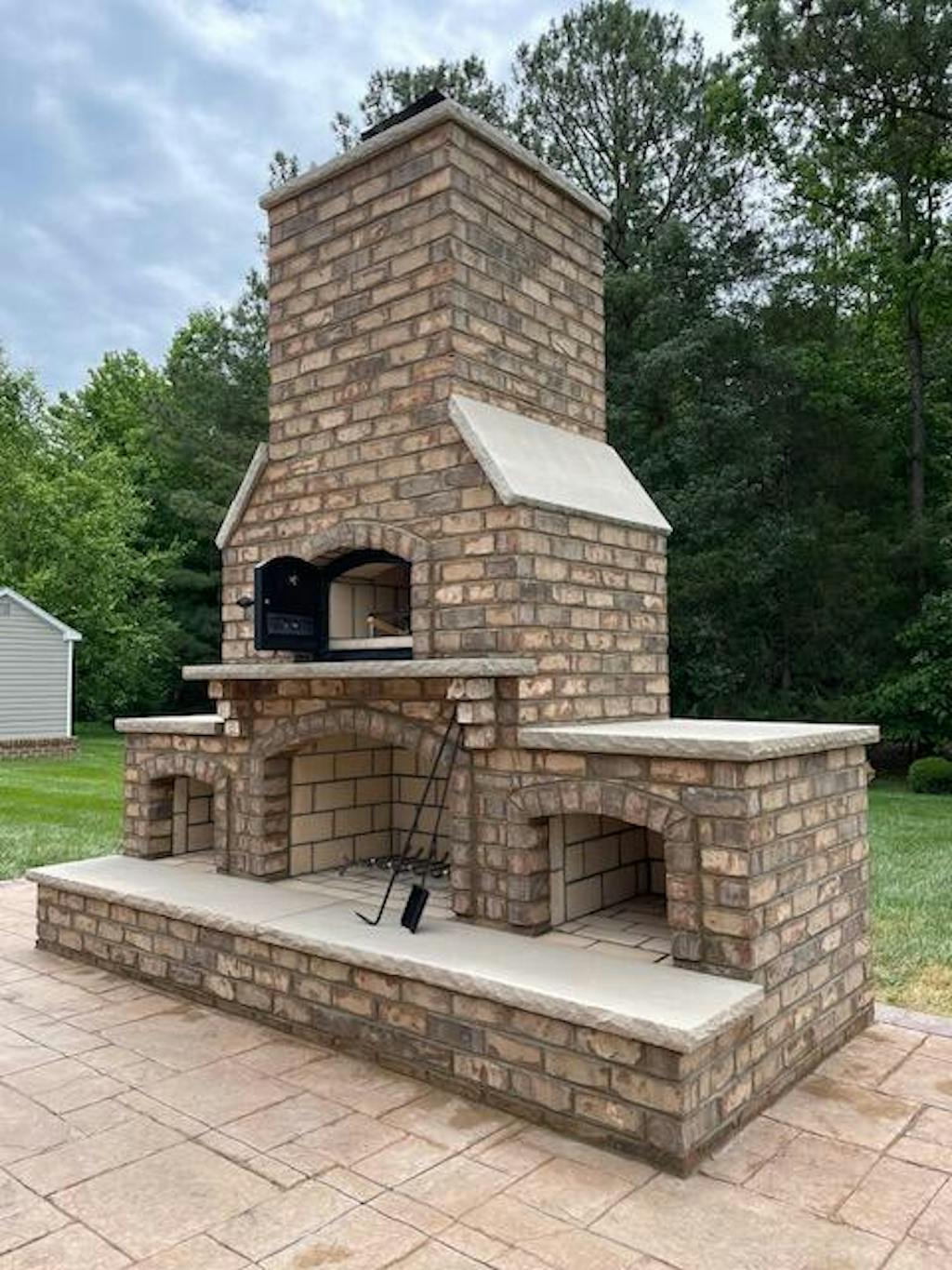 Outdoor Fireplace | Round Grove Mezzo Fireplace FP1600 - Patio & Pizza ...