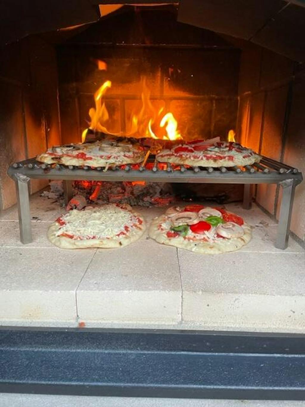 Outdoor Fireplace | Round Grove Mezzo Fireplace FP1600 - Patio & Pizza ...