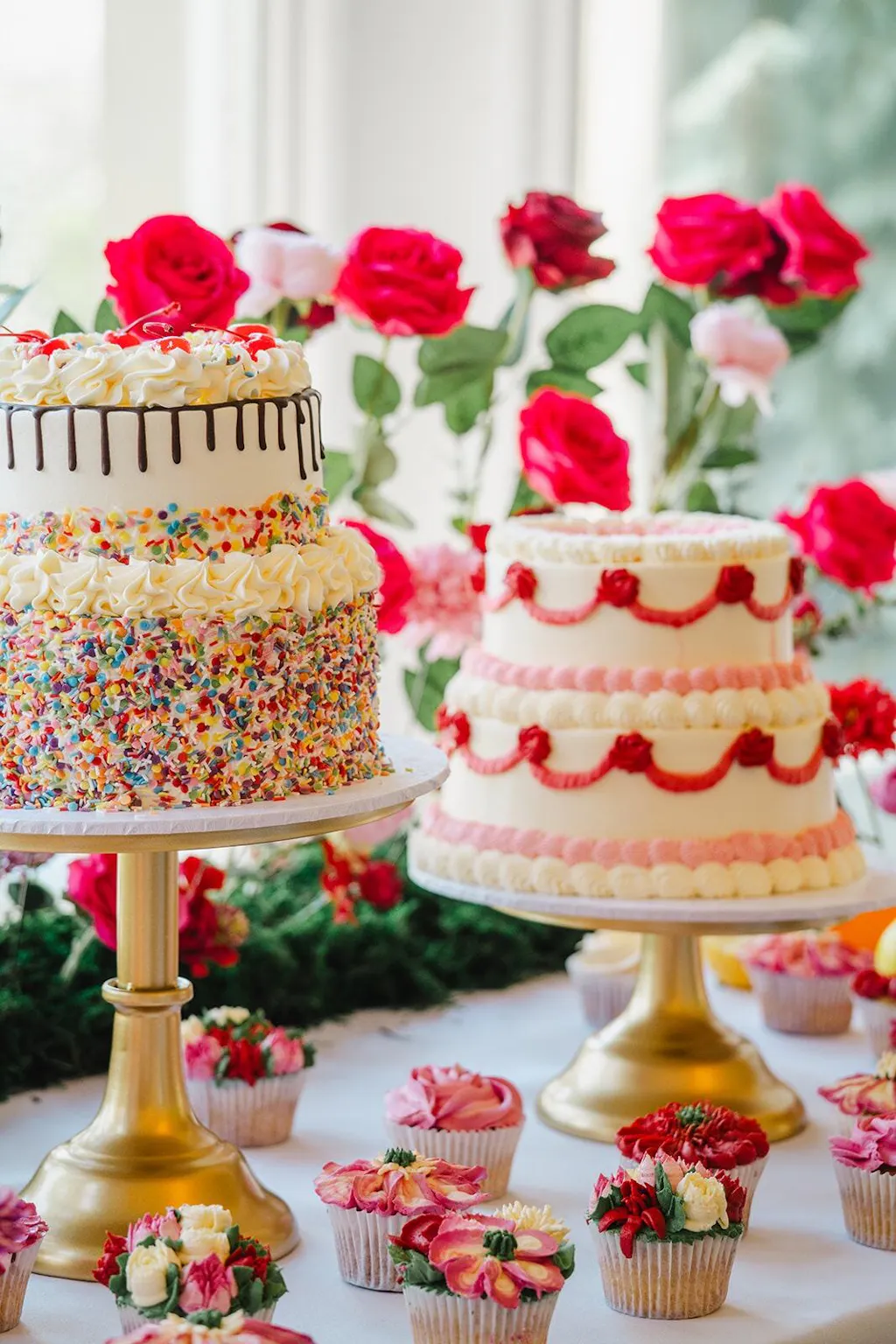 Vintage Lambeth Cake | Two-Tier Cake | Weddings – Patisserie Valerie