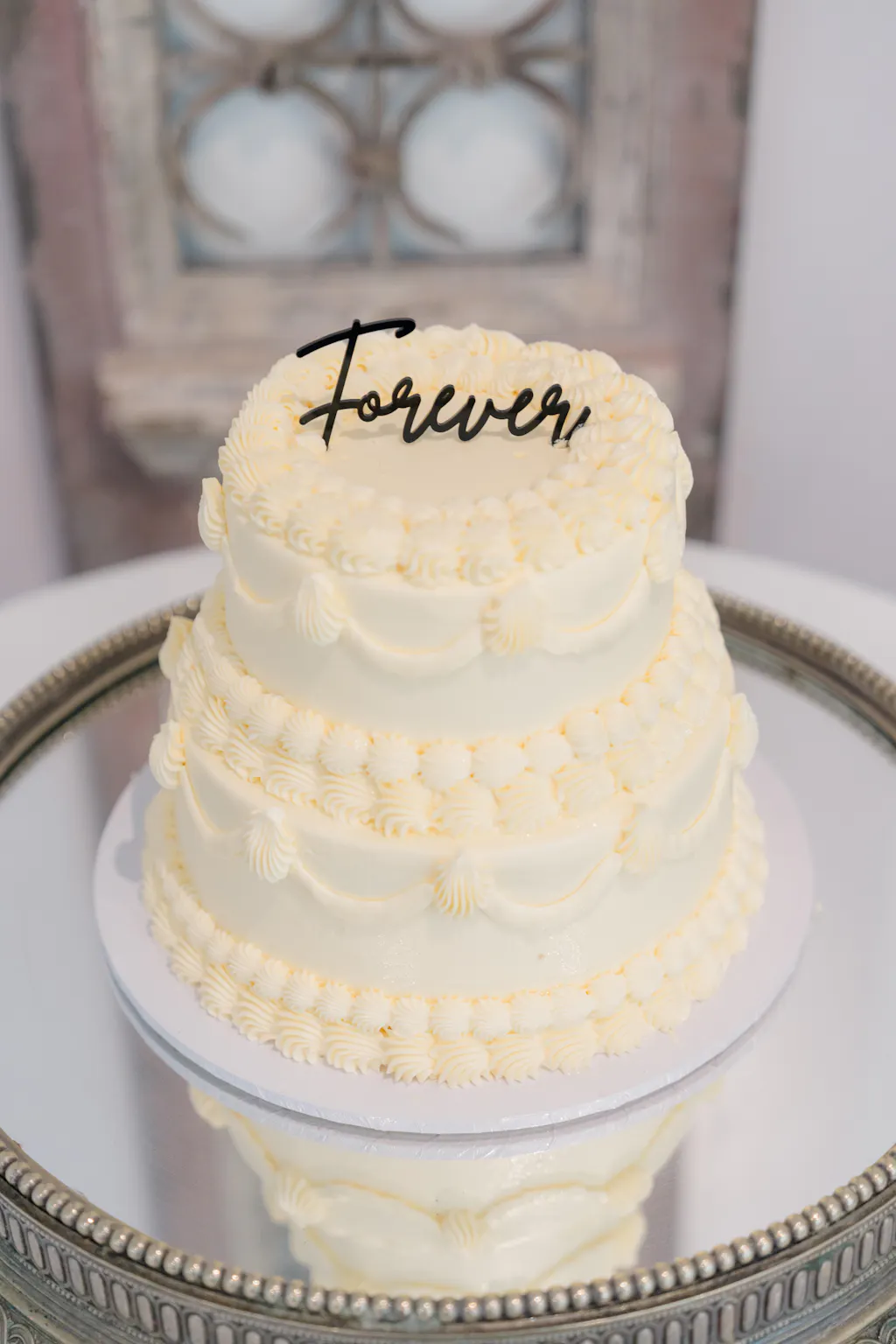 Vintage Lambeth Cake | Two-Tier Cake | Weddings – Patisserie Valerie