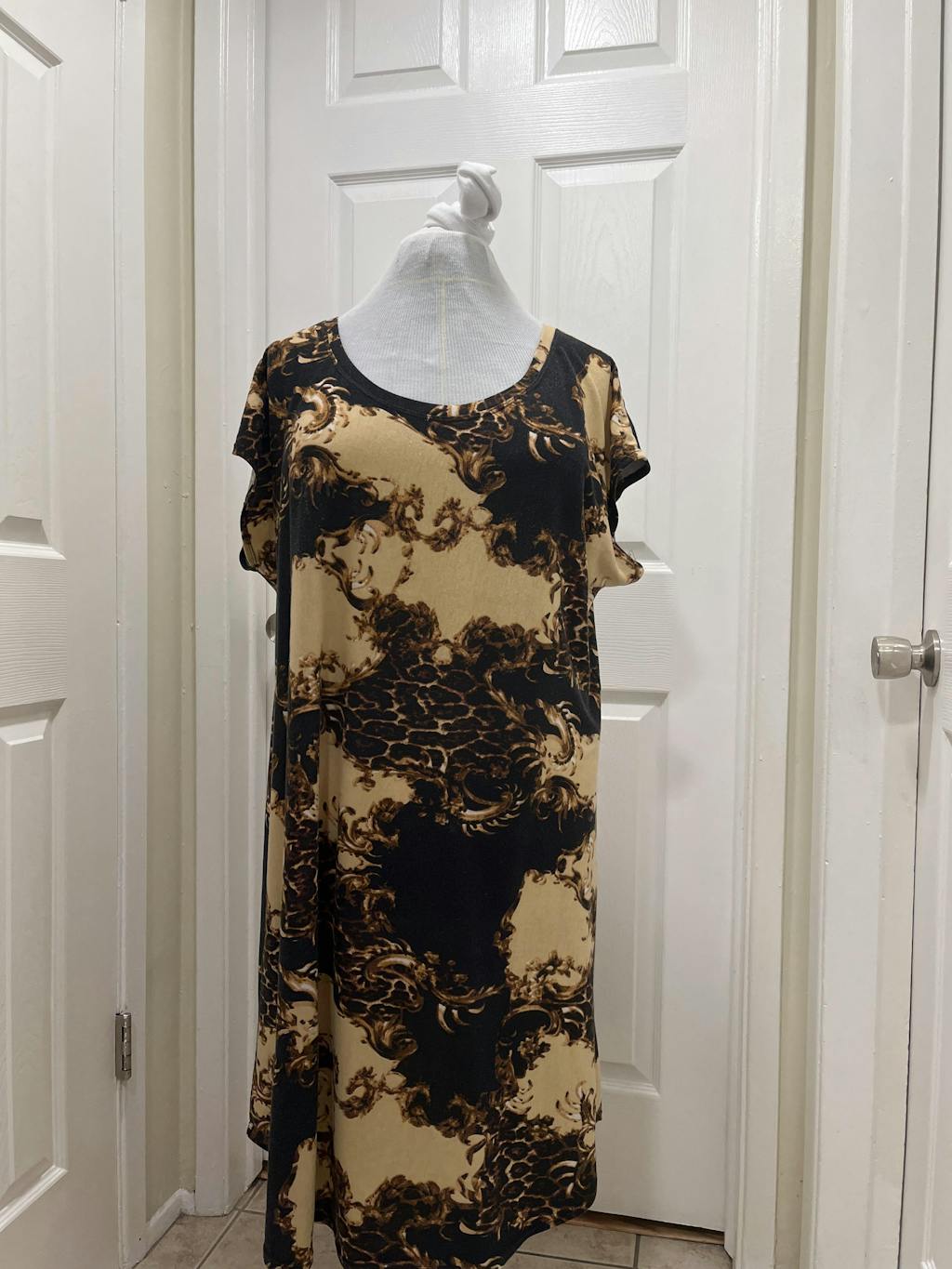 Summer Lounge House Dress Sewing Pattern﻿﻿﻿﻿ - Pattern Emporium