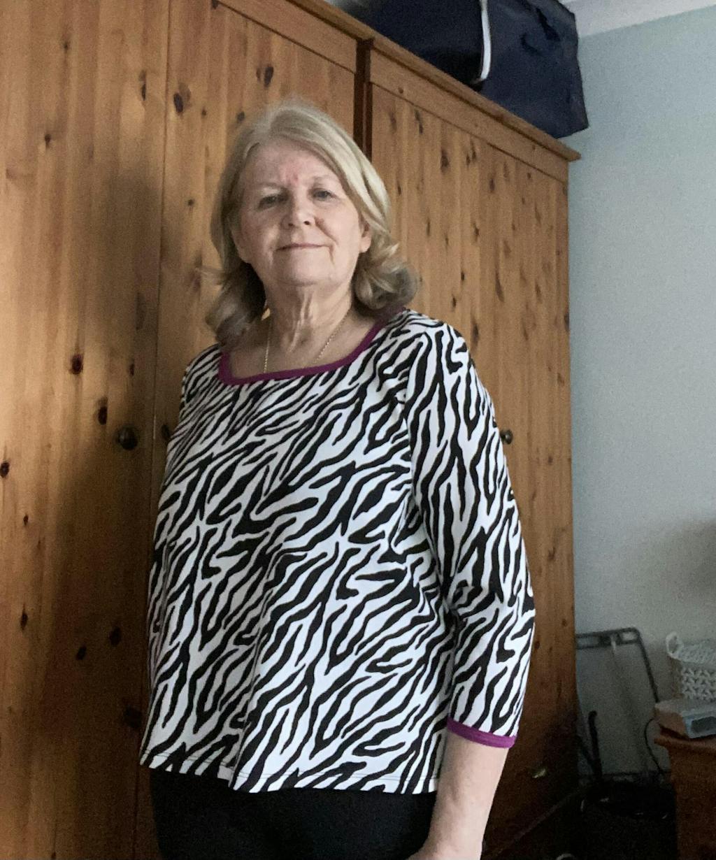 Besties Tee - Flared & Banded T-shirt - Pattern Emporium