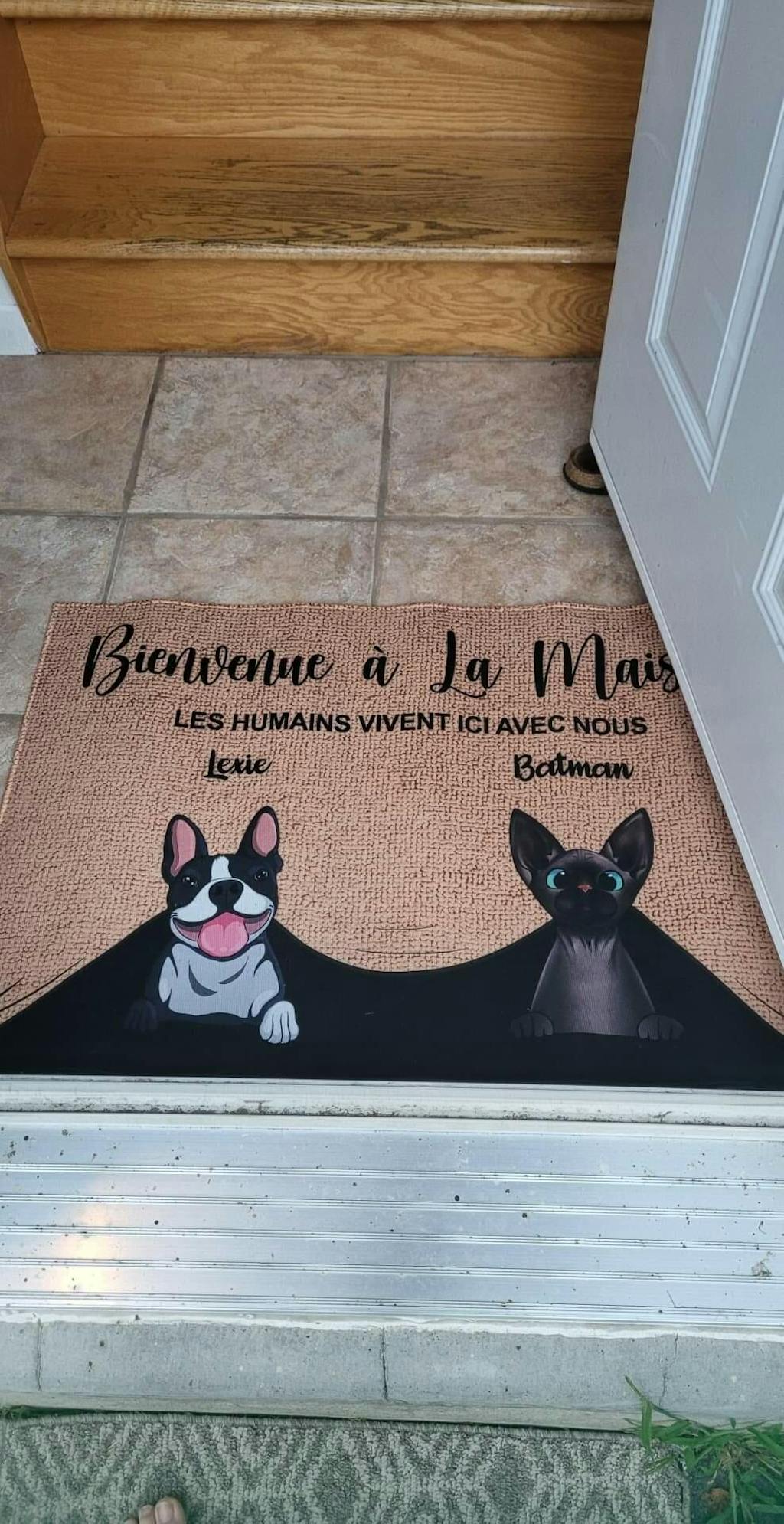The Pawfect House - Unique Personalized Gifts for Pet Lovers