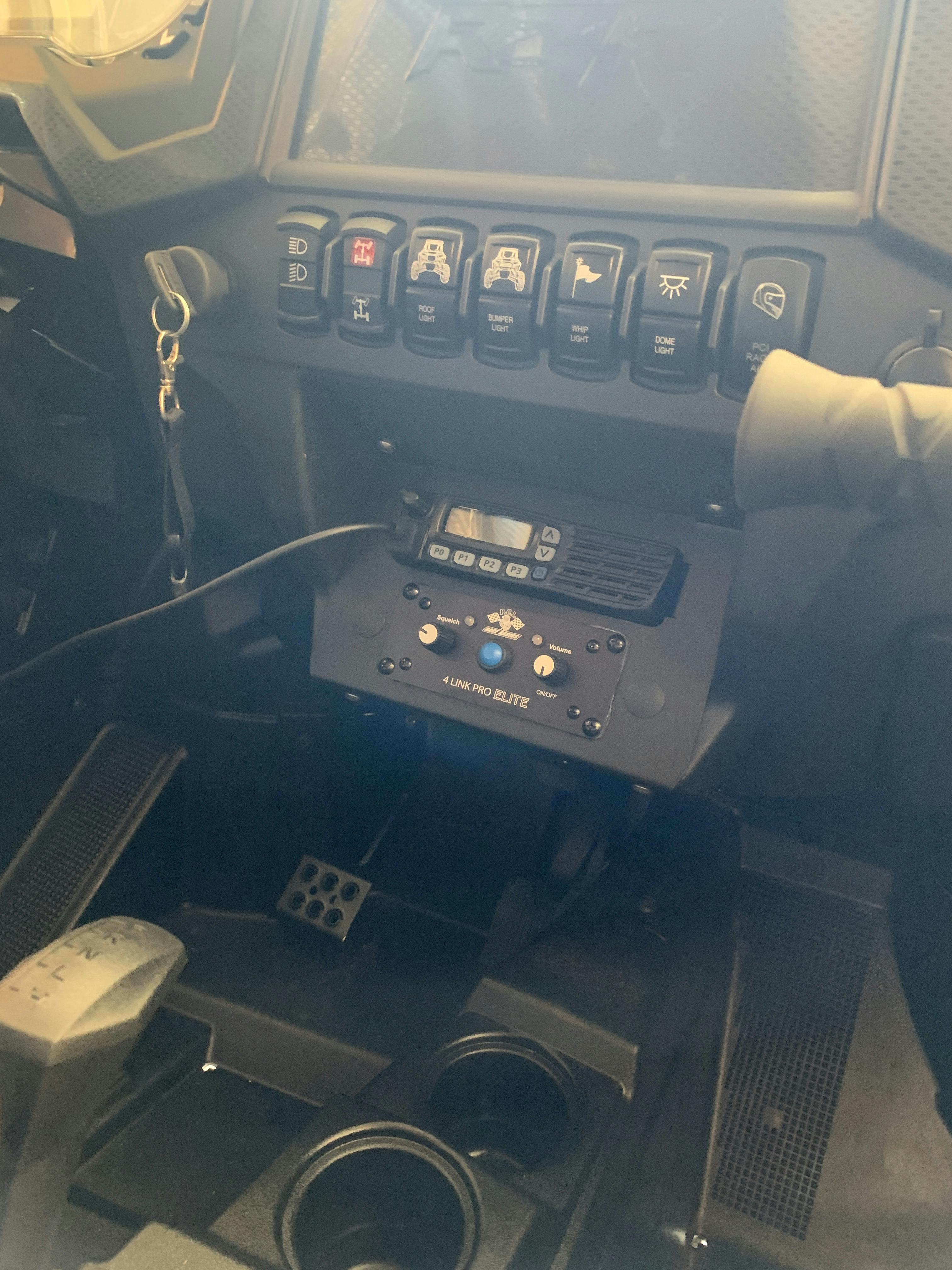 Rzr Twist Lock Open Box Replacement Radio And Intercom Bracket
