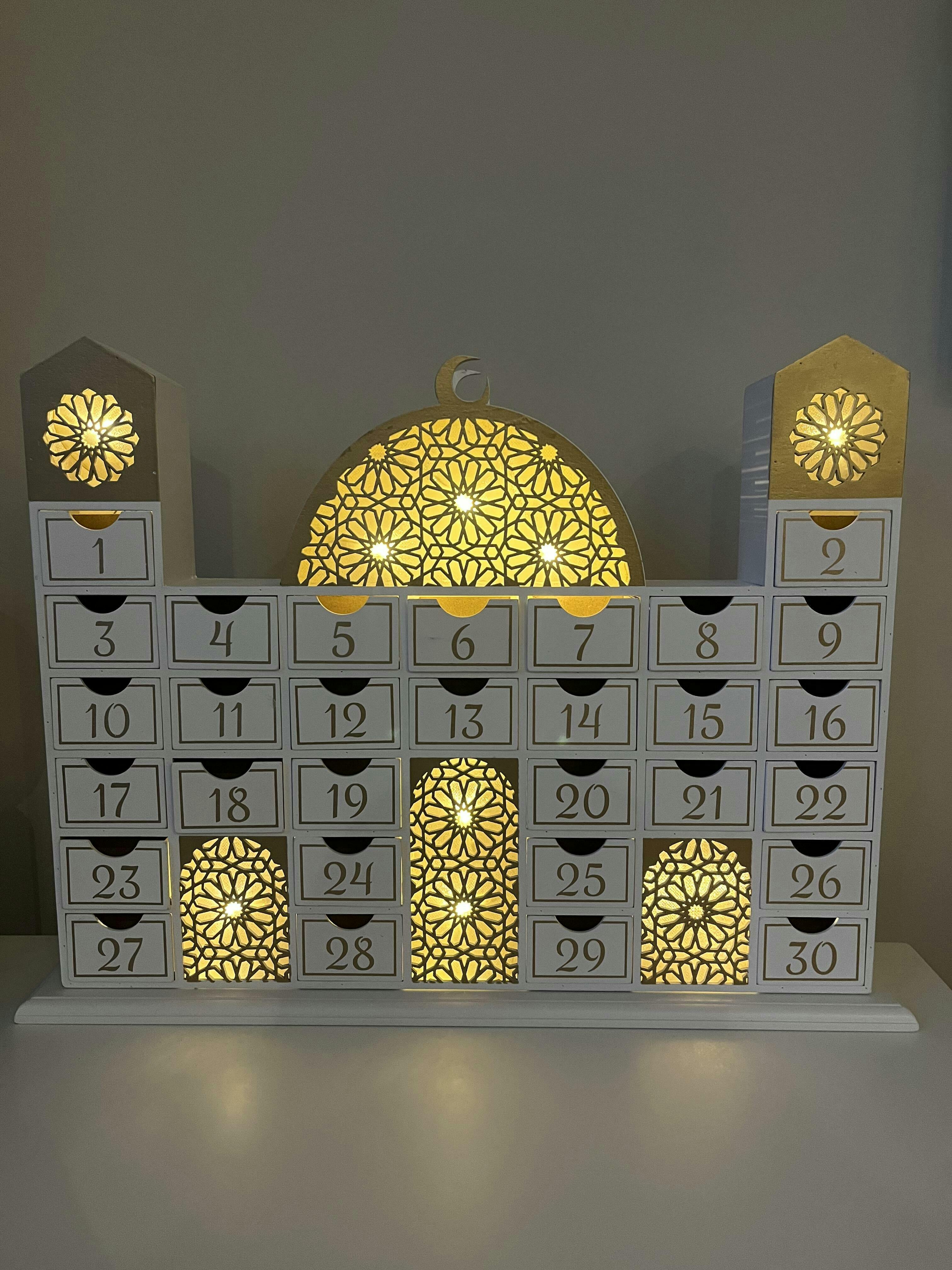 Ramadan Wooden Countdown Calendar - Mosque - Peacock Supplies