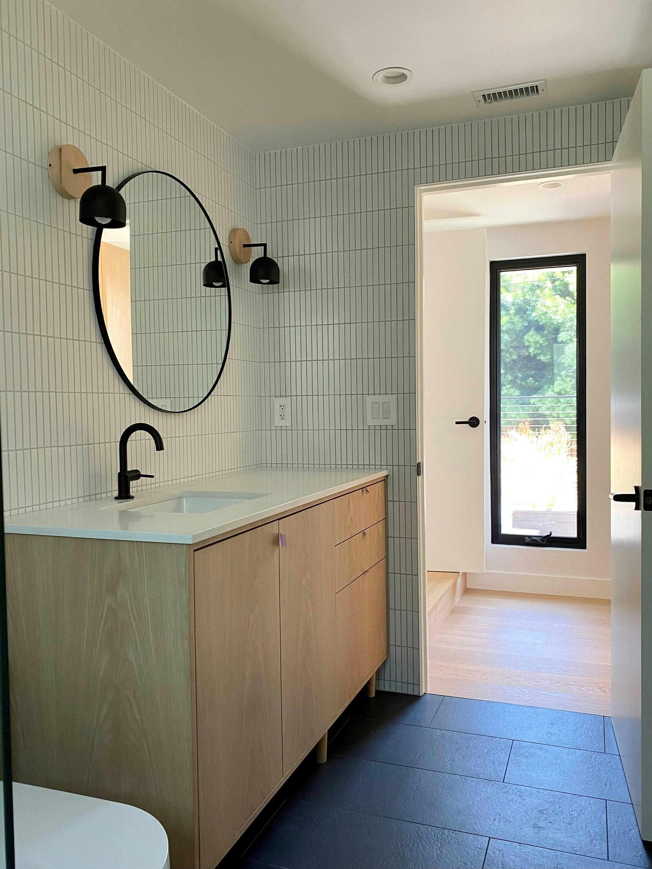 SCONCE MODEL No. 4250 - Peared Creation