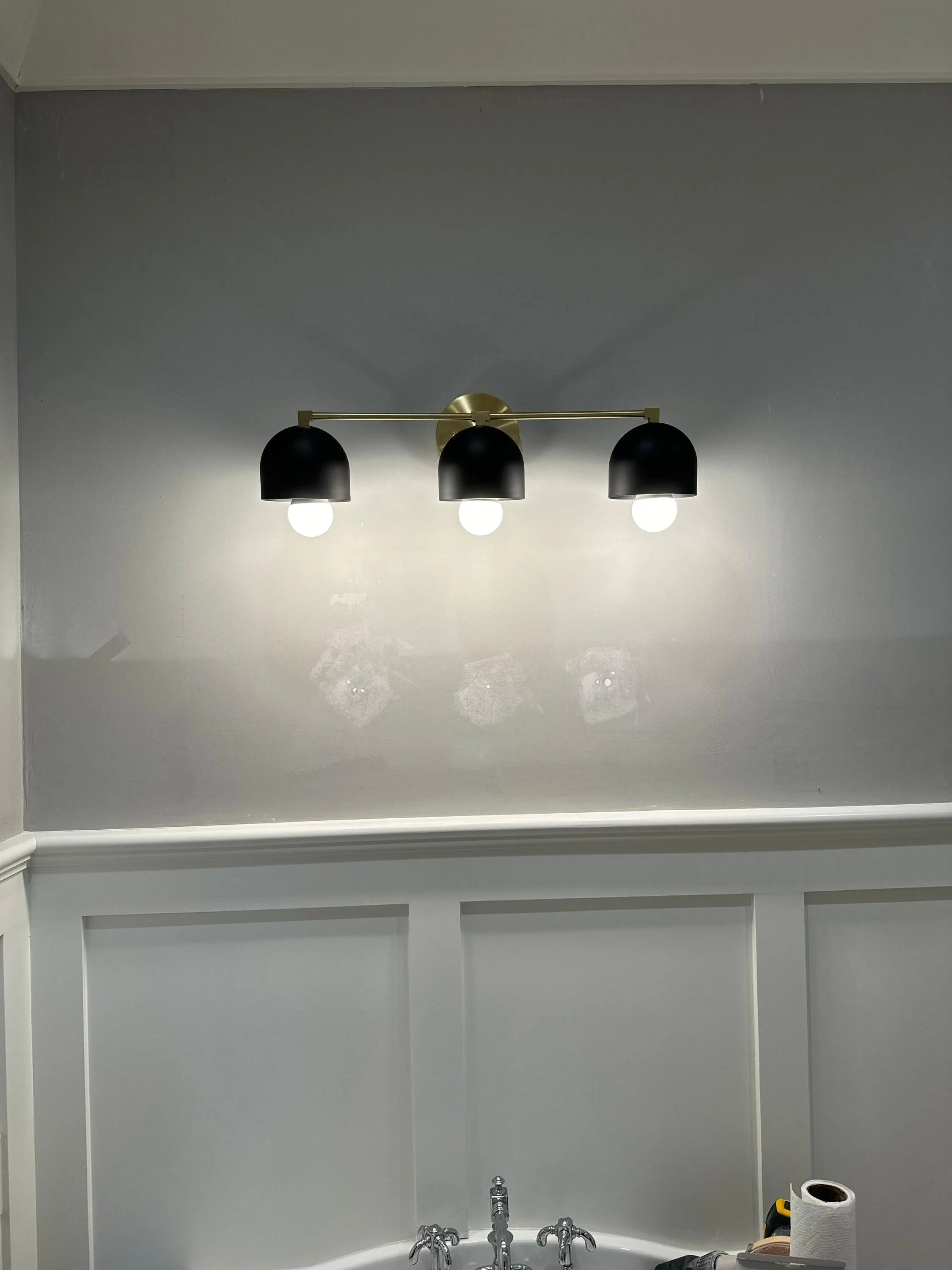VANITY LIGHT Model No. 7565 - Peared Creation