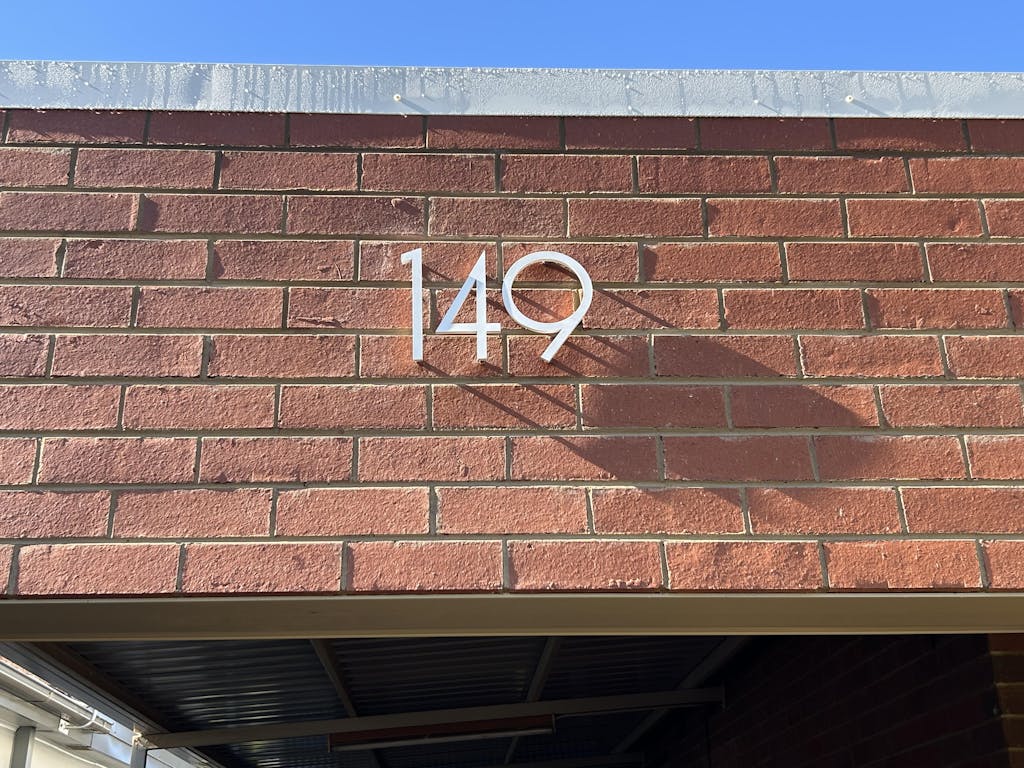 Custom numbers and letters - Peninsula House Numbers