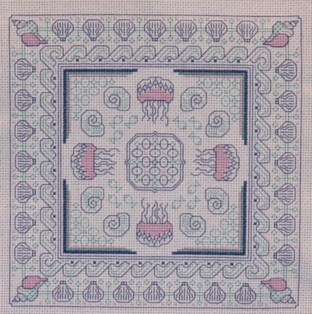 Blackwork Pattern - Hints of The Sea – Peppermint Purple
