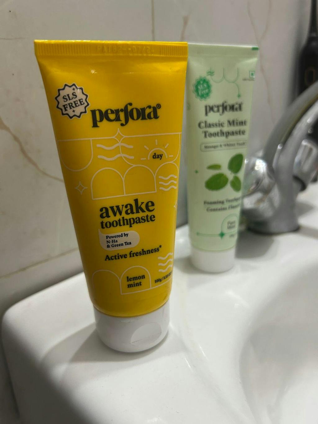 Buy Perfora's Awake Lemon Mint Flavoured Toothpaste Online – Perfora ...