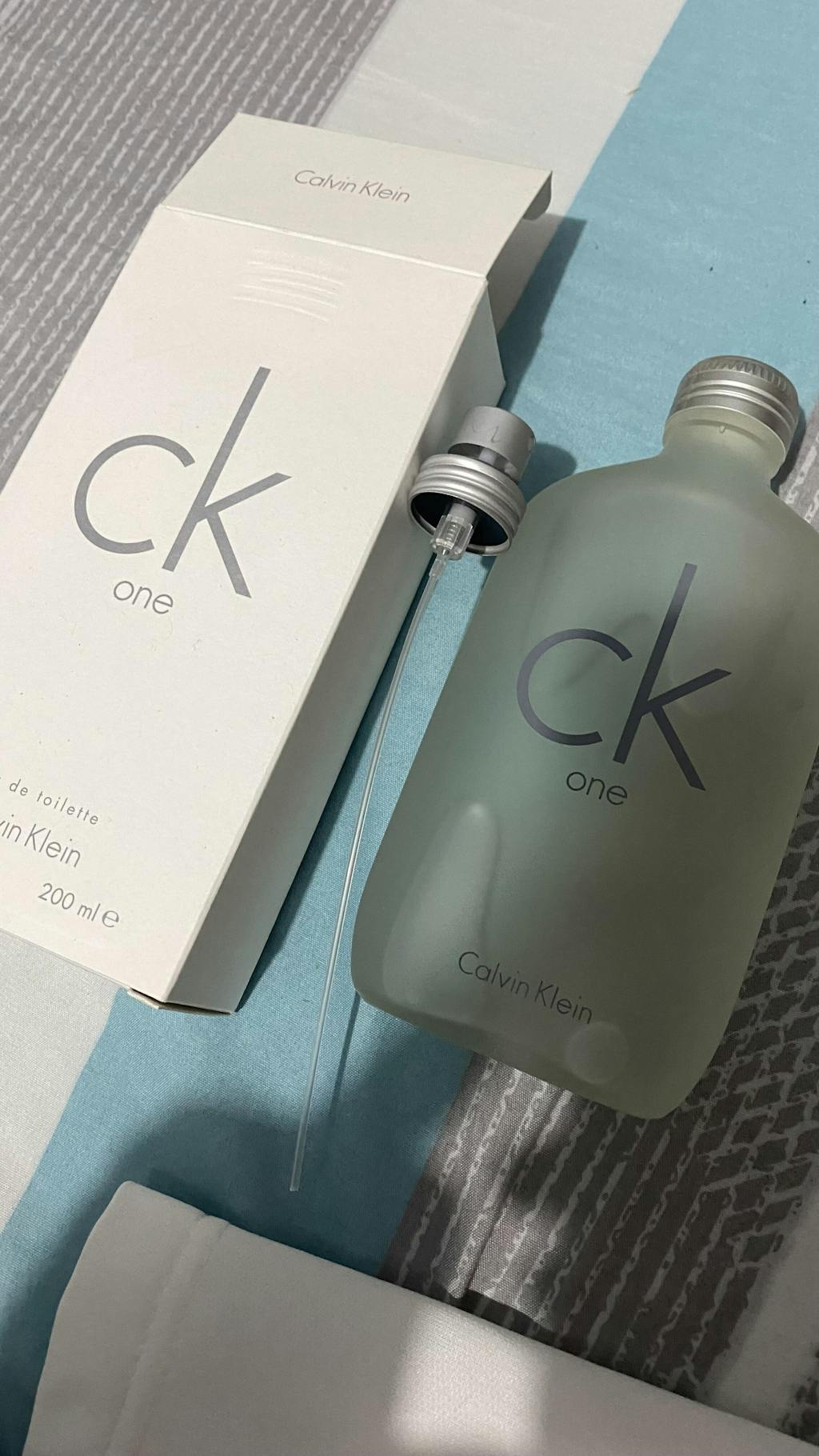 Buy Calvin Klein CK One 200ml for P3395.00 Only!