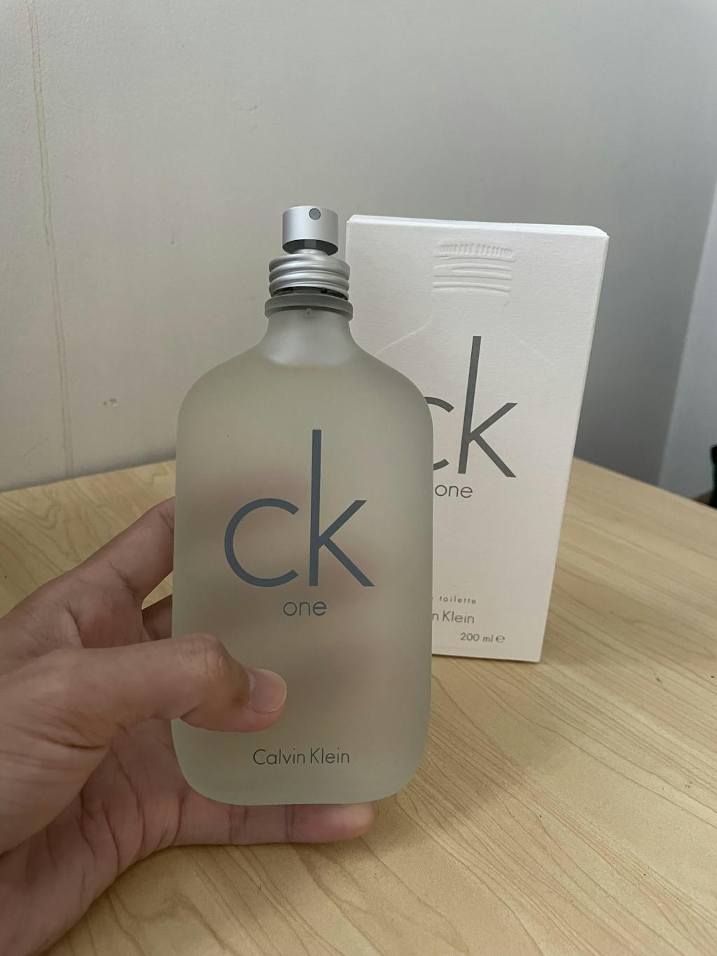 Buy Calvin Klein CK One 200ml for P3395.00 Only!