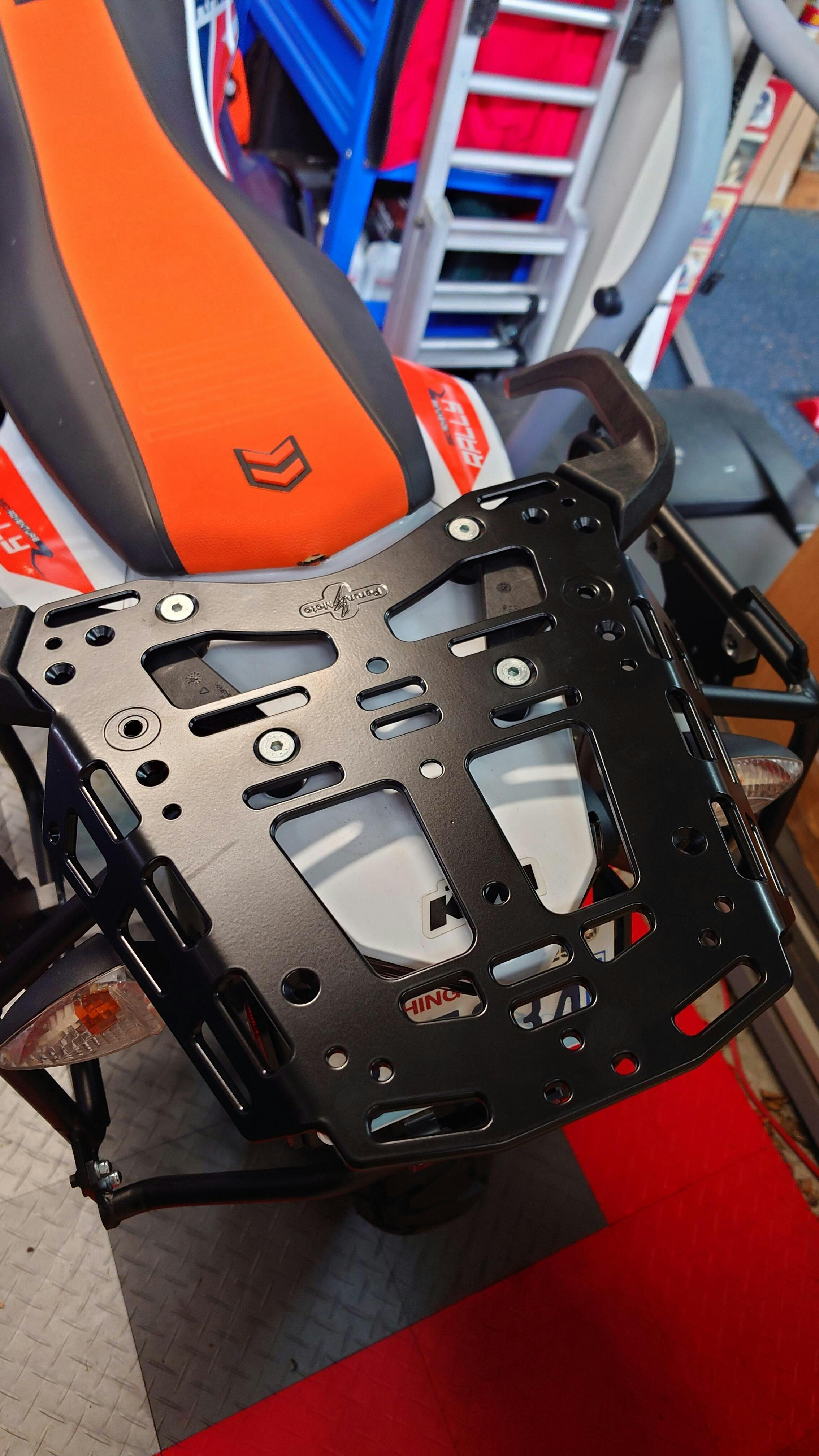 KTM 790/890 Billet rack - Large - Perunmoto