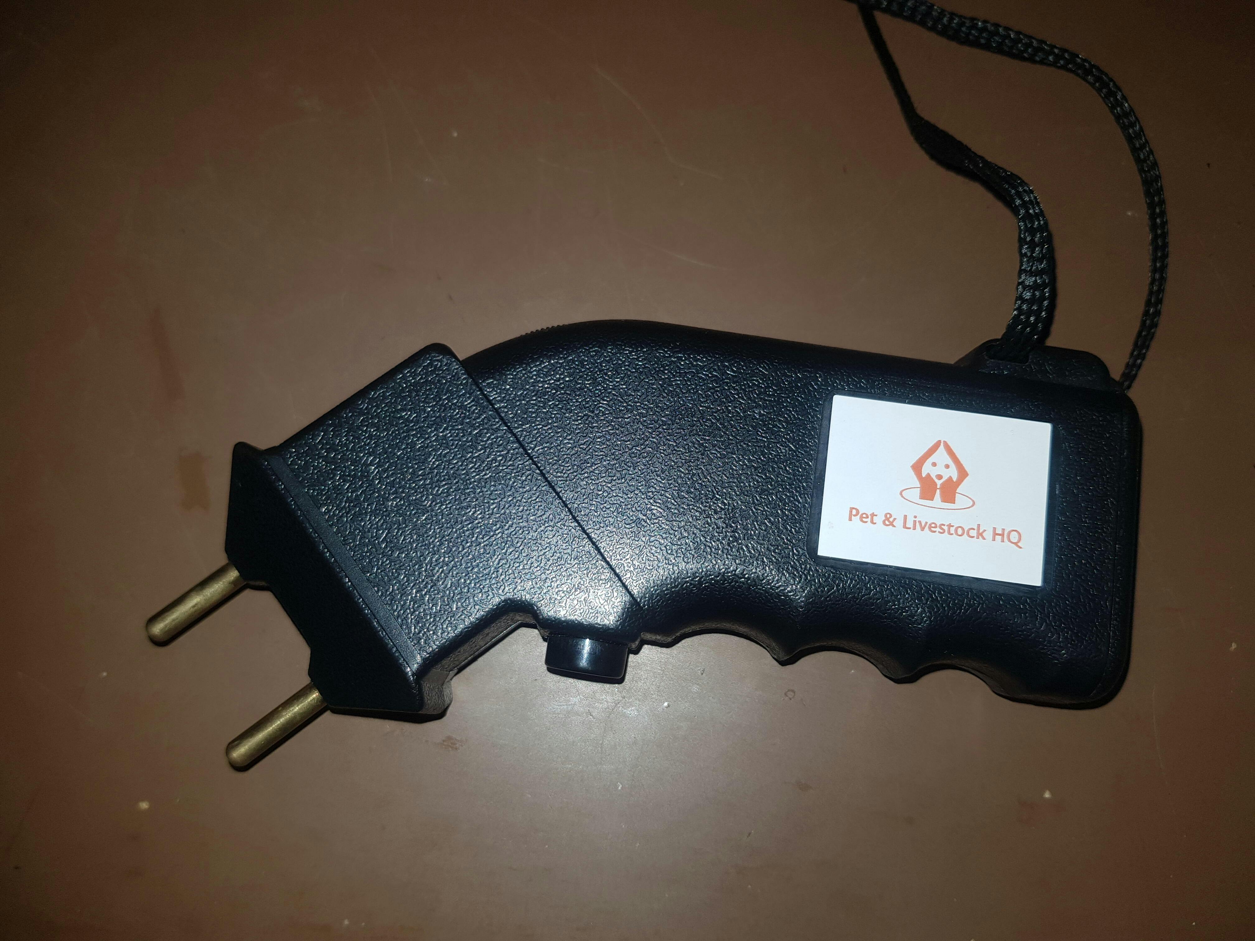 4000V Handheld Battery Electric Cattle Prodder | Pet Control HQ