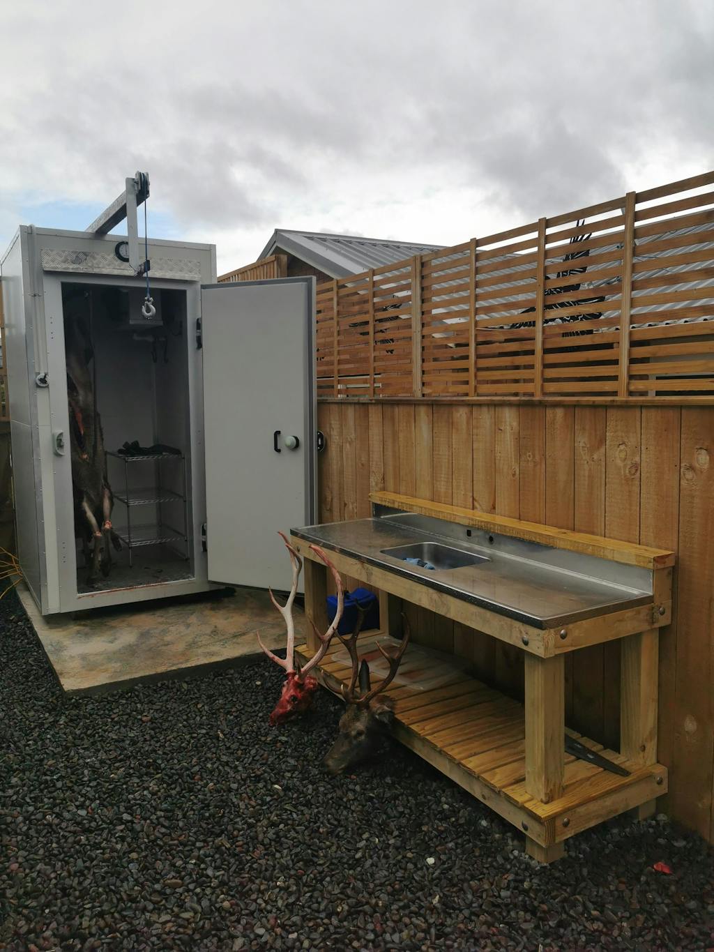 Fish-Filleting Table | Bolted together – Peter & Son NZ