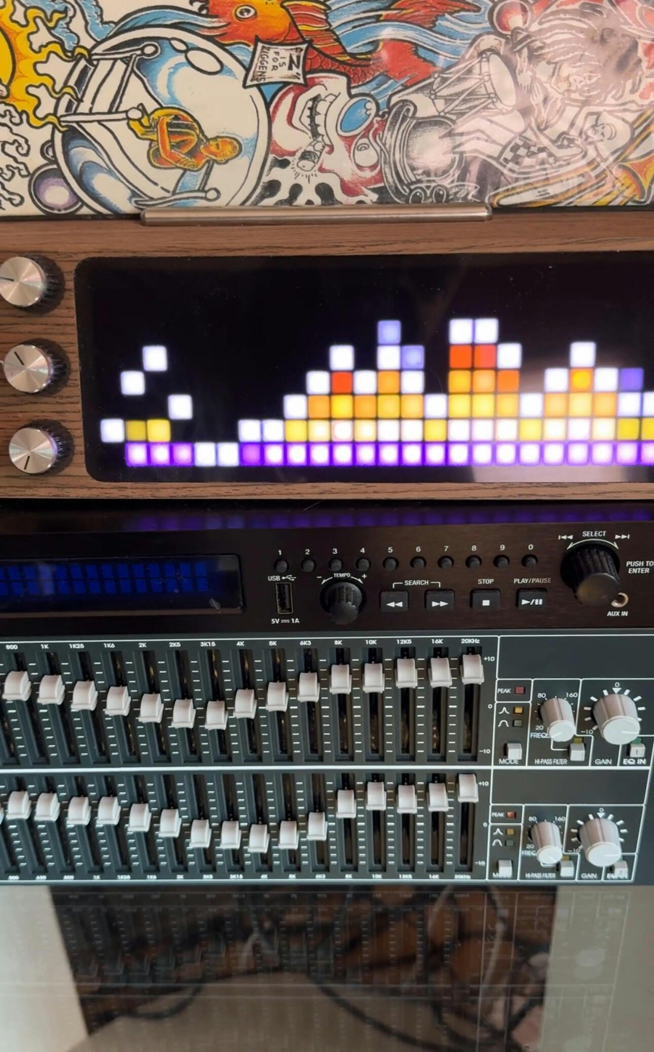 Smart Now Playing Vinyl Record Stand – PETRU