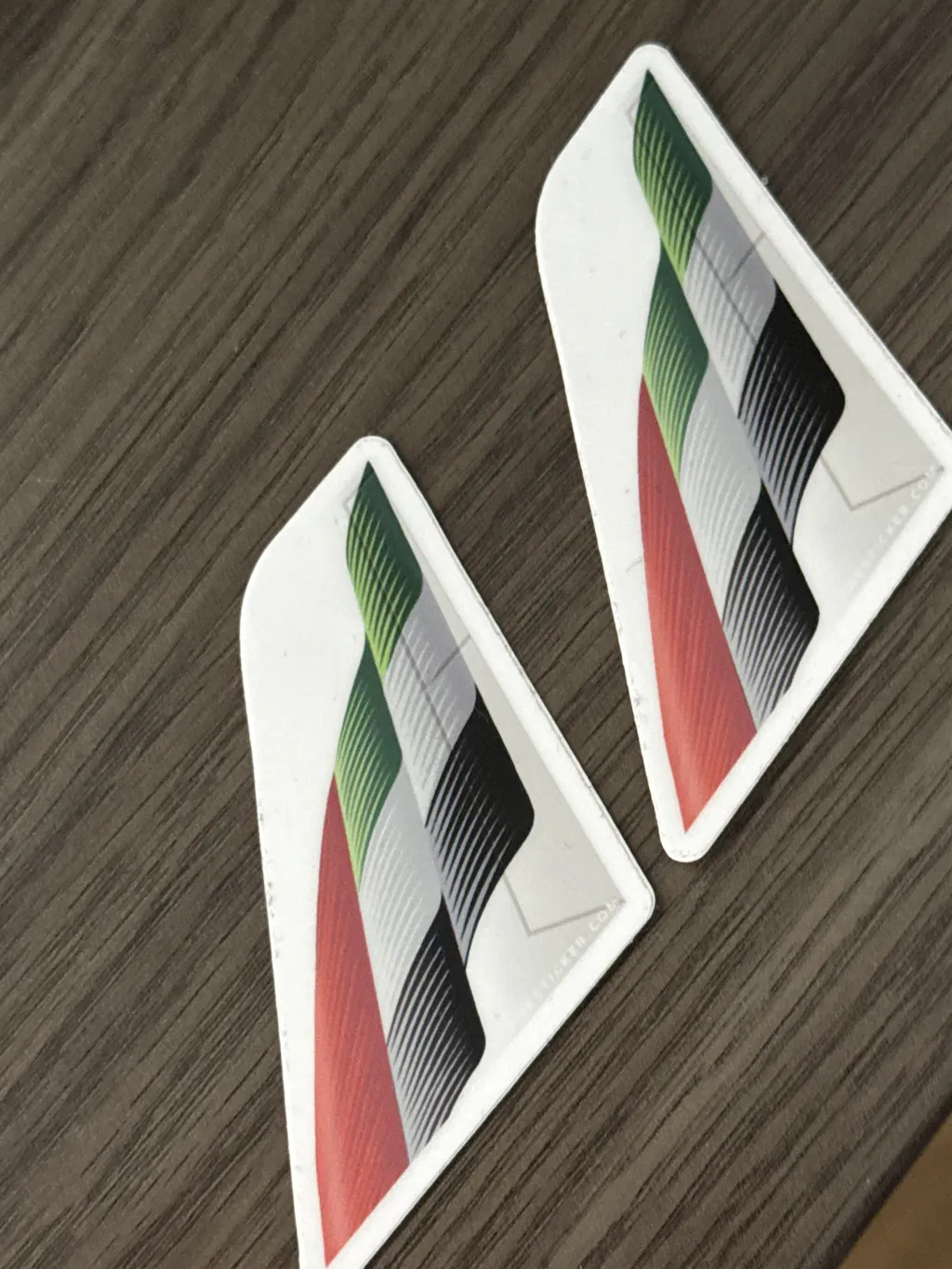 Emirates Tail – Plane Sticker