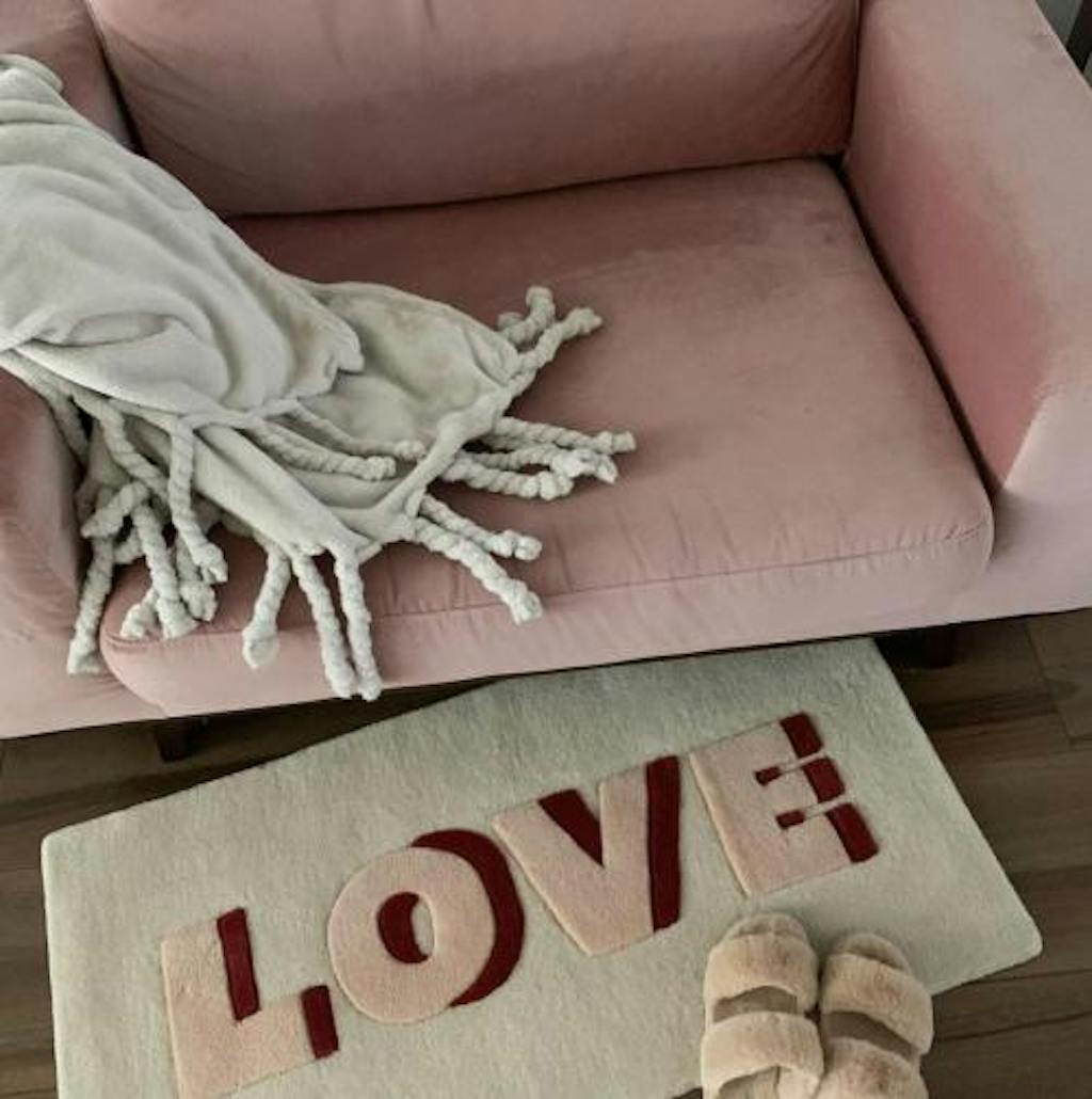 Love Rug - Quality Rug to Decorate your Kids Bedroom - Spread Love ...