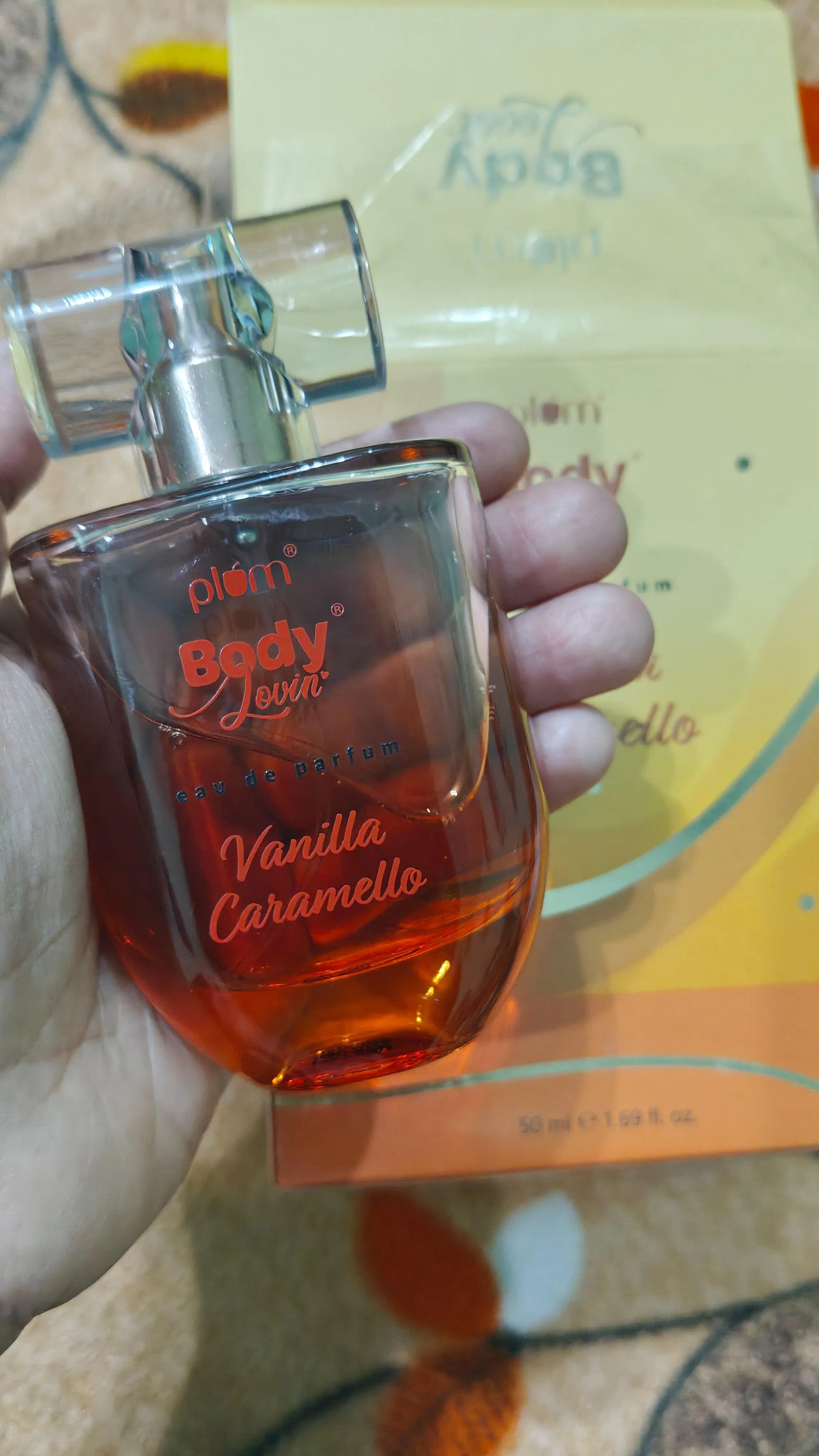 Vanilla and Caramel Perfume with Sweet and Cozy Fragrance – Plum