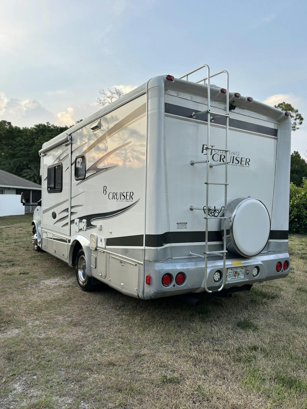 Proprietary Boat and RV Restoration Kit | Poli Glow®