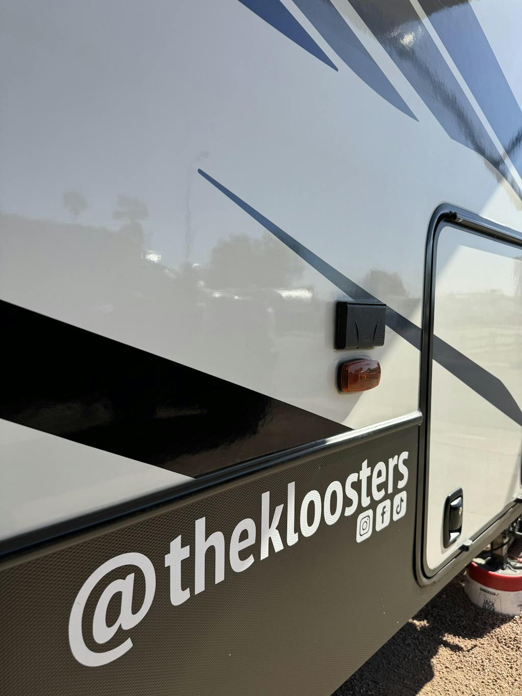 Proprietary Boat and RV Restoration Kit | Poli Glow®