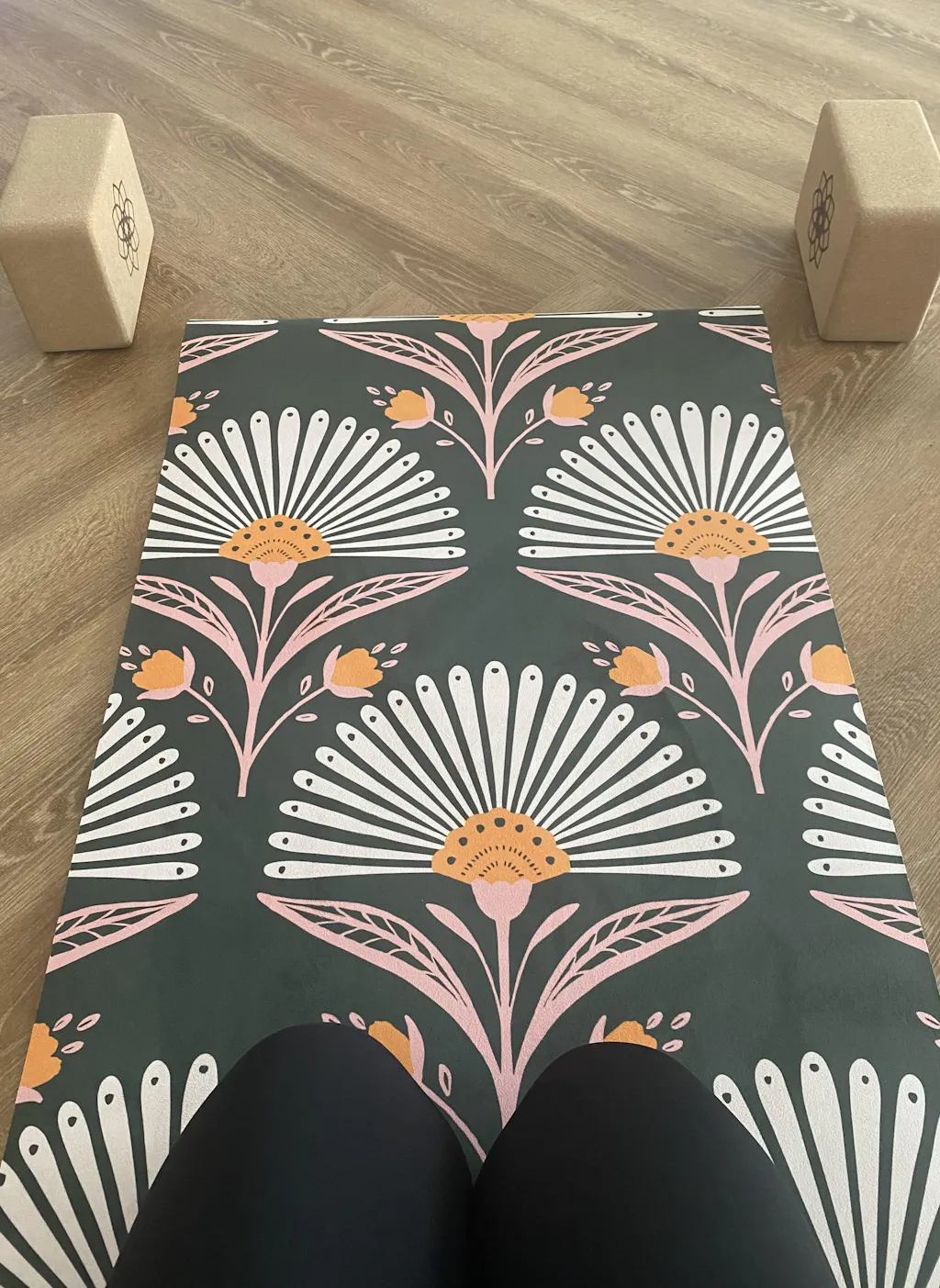 Vegan Suede Yoga Mat - Flourishing Foliage – POPFLEX®