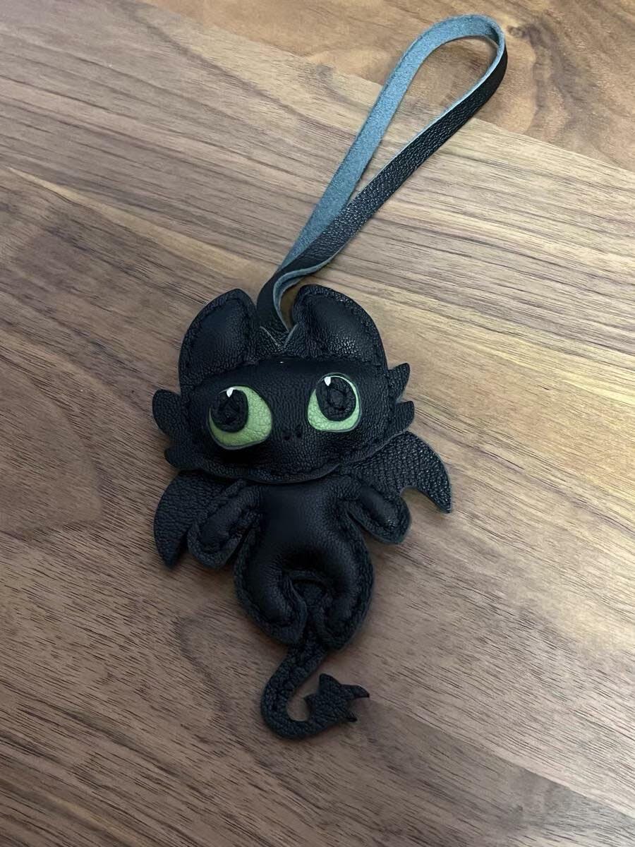 How to Train Your Dragon Toothless Keychain DIY Kits - POPSEWING®