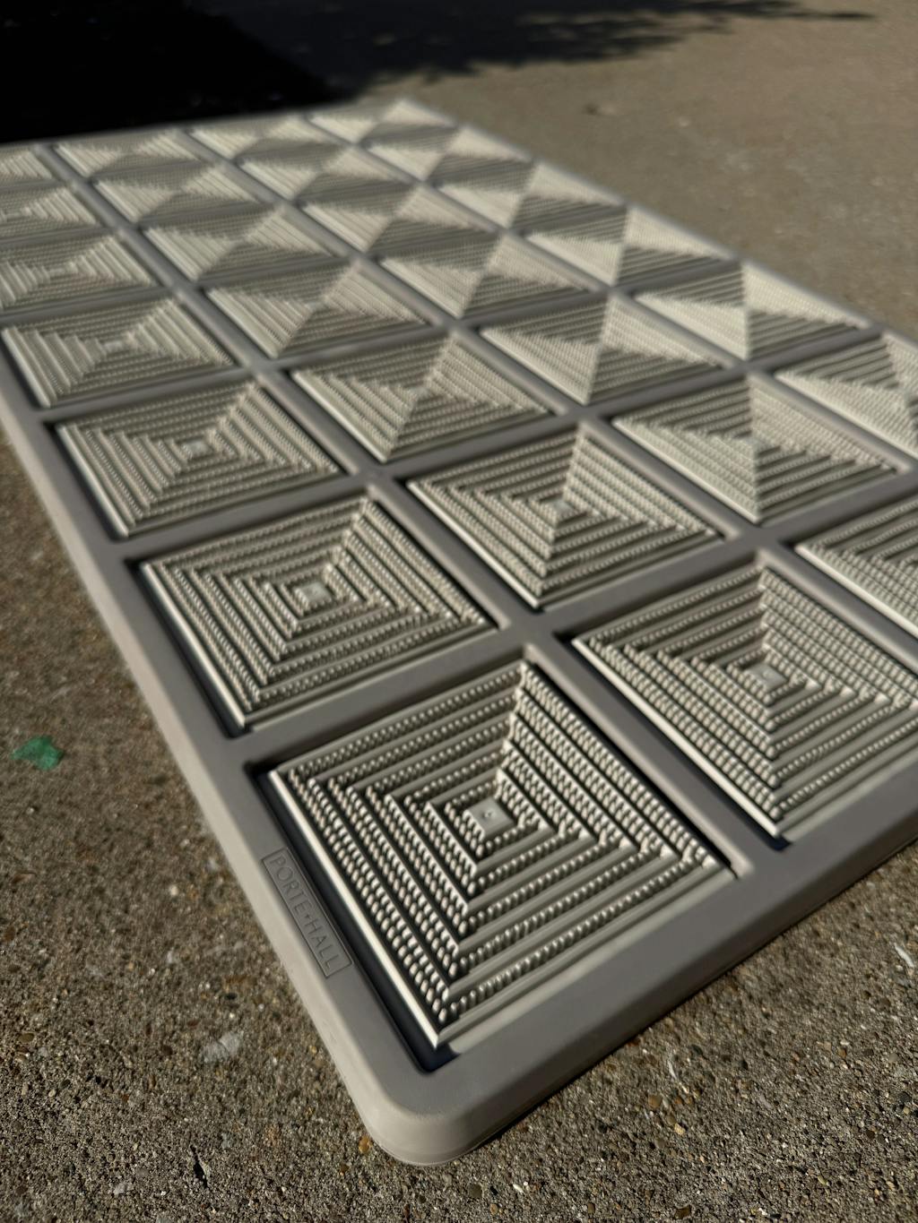 The Outlier - Hunter / Doormat – Porte + Hall