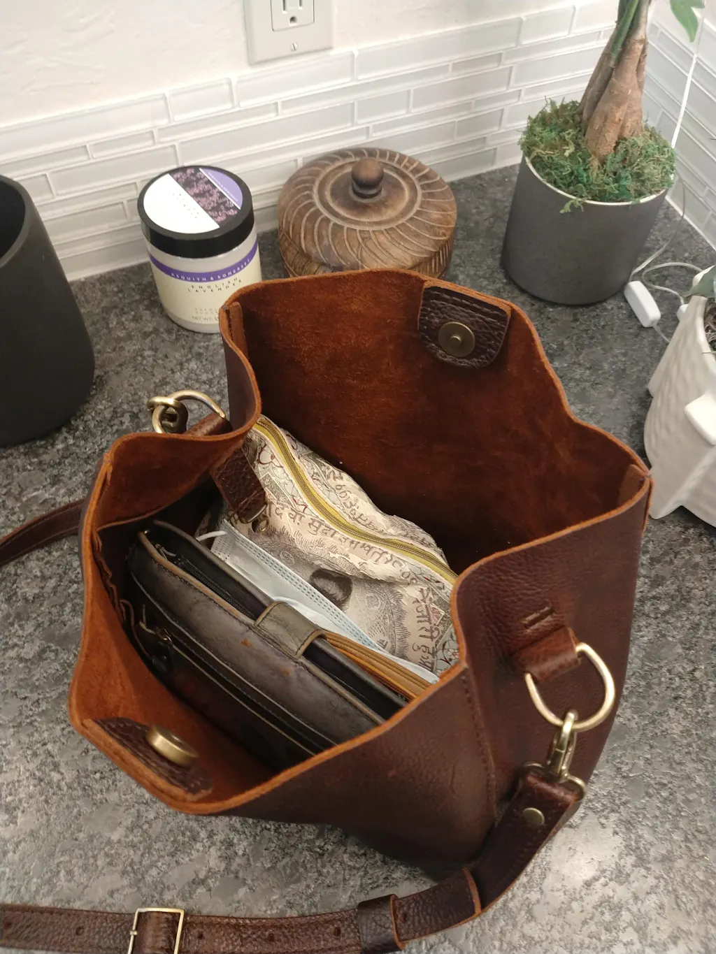 Butterfly Bucket Bag | Portland Leather Goods