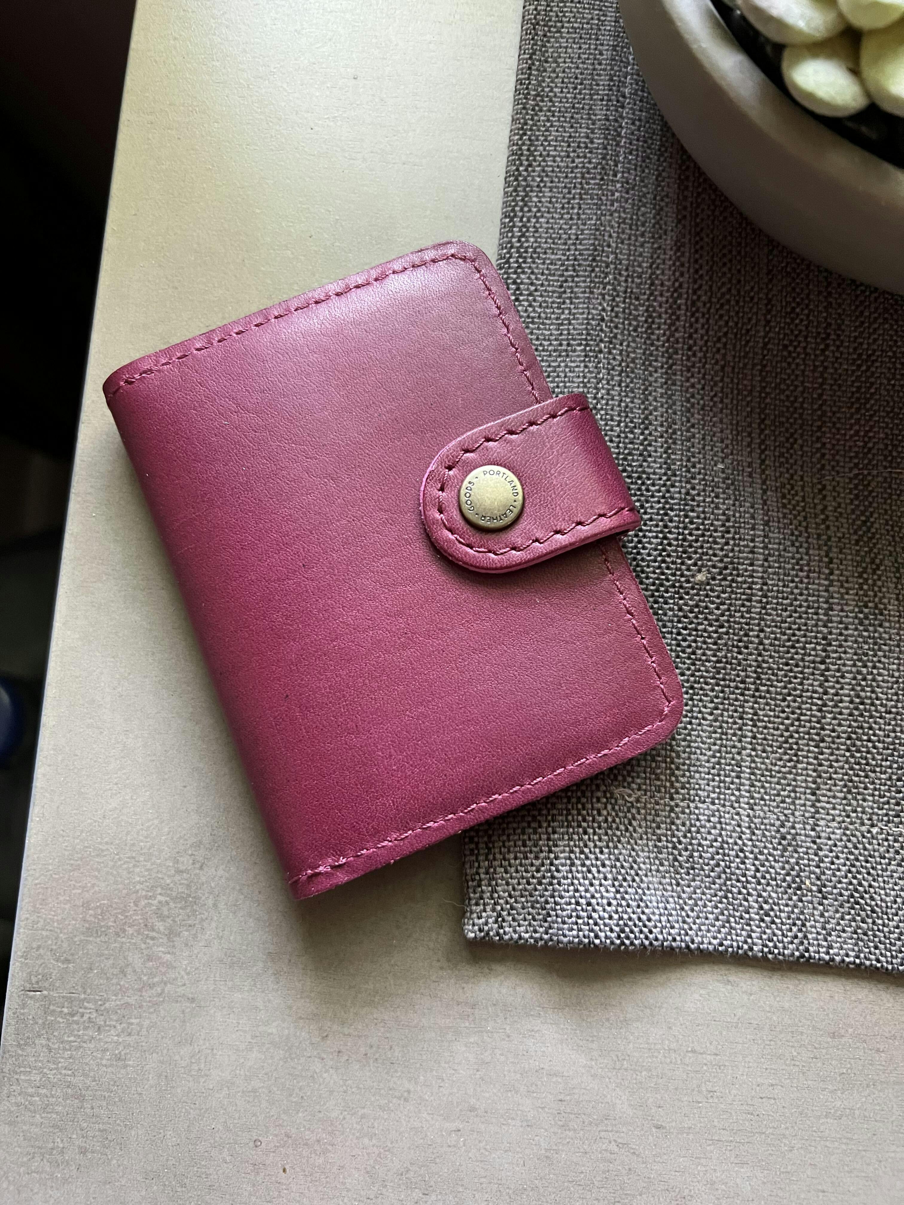 Women's Bi-Fold Wallet | Portland Leather Goods