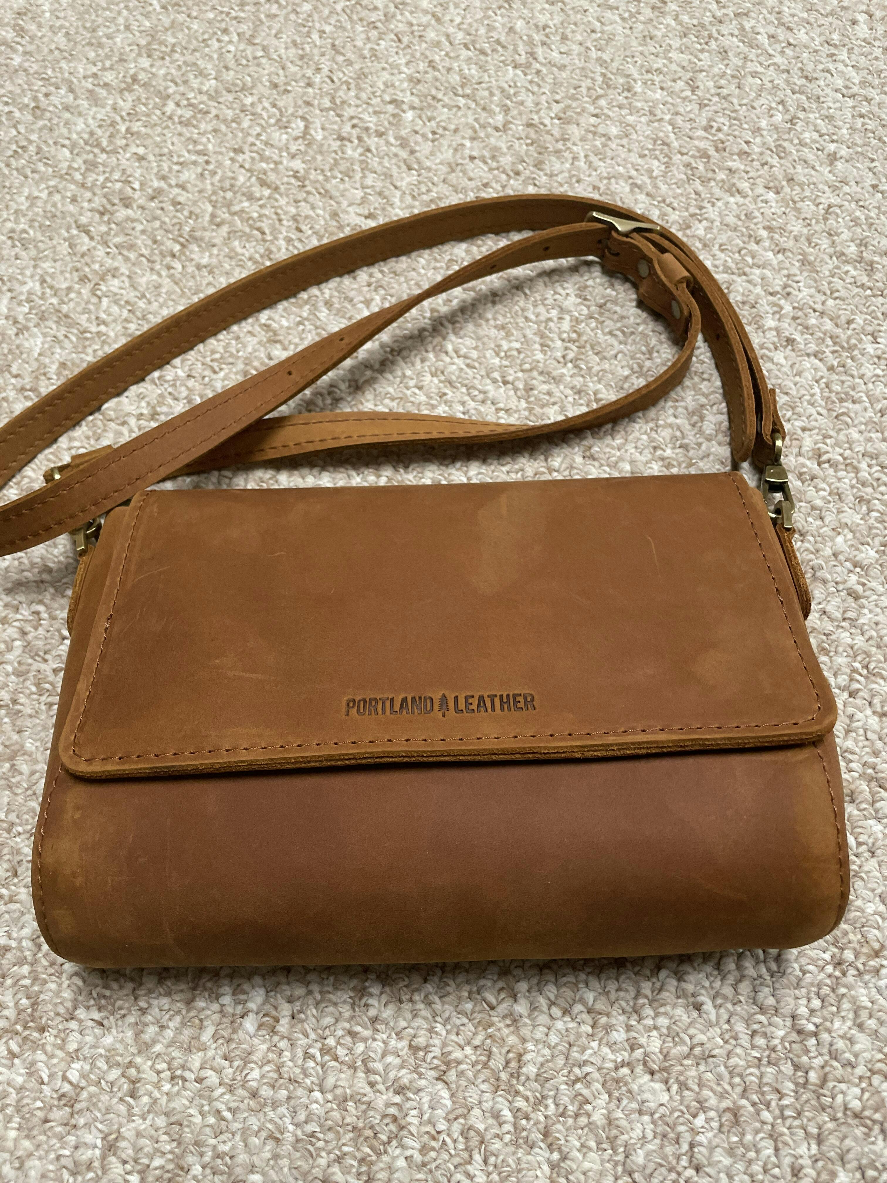 Metro Crossbody | Portland Leather Goods