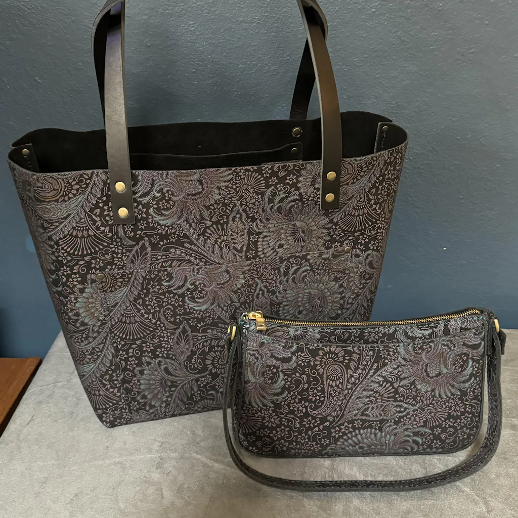 Lucy Shoulder Bag | Portland Leather Goods