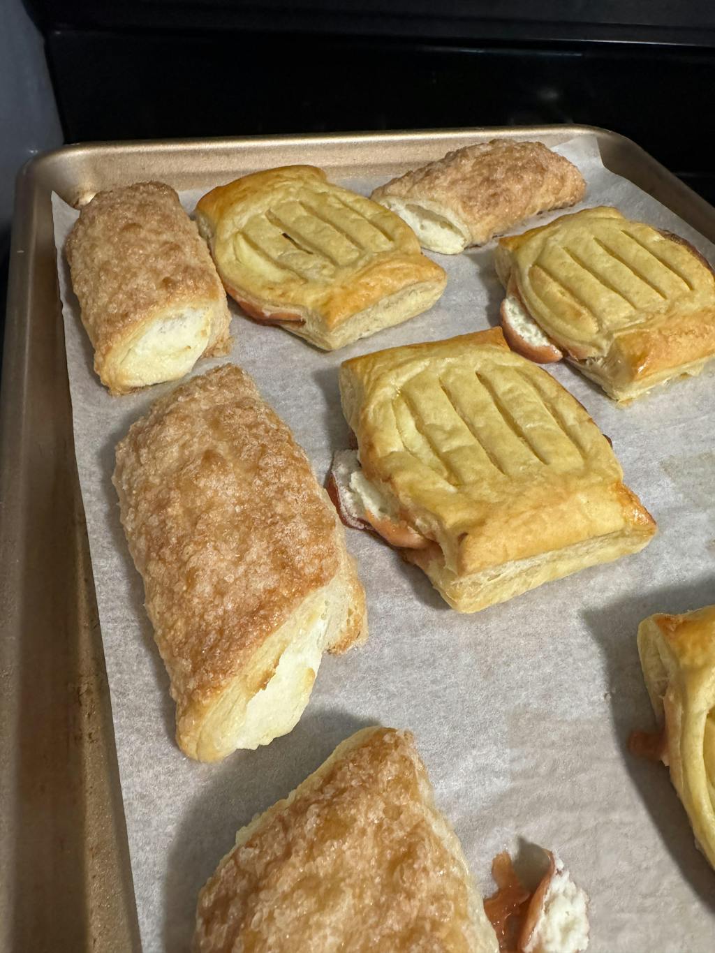 Refugiado® (Guava and Cheese Strudel) – Porto's Bake at Home