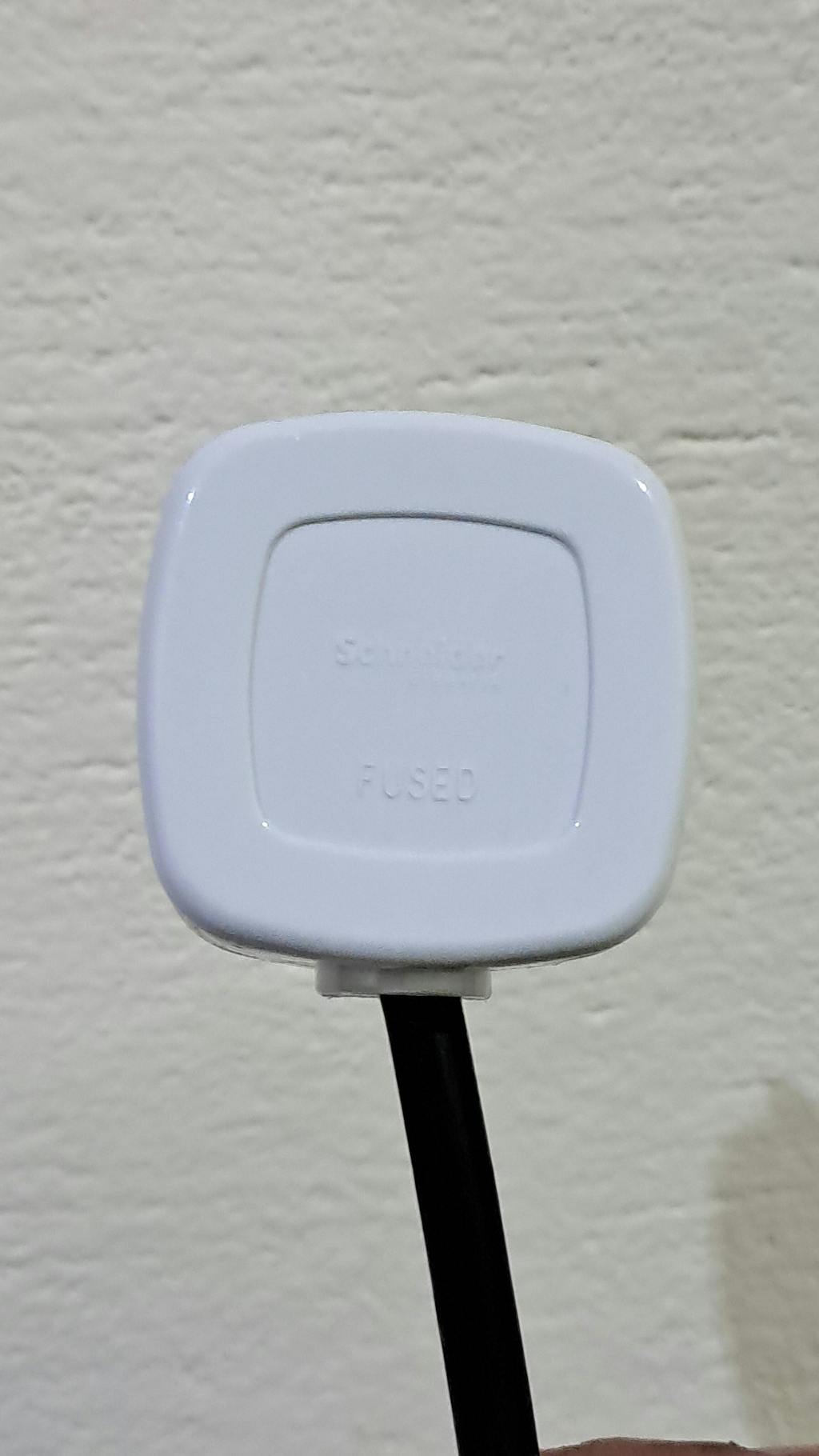 Clipsal Allied 13A Fused 3 Pin Flat Plug Price in Pakistan ...