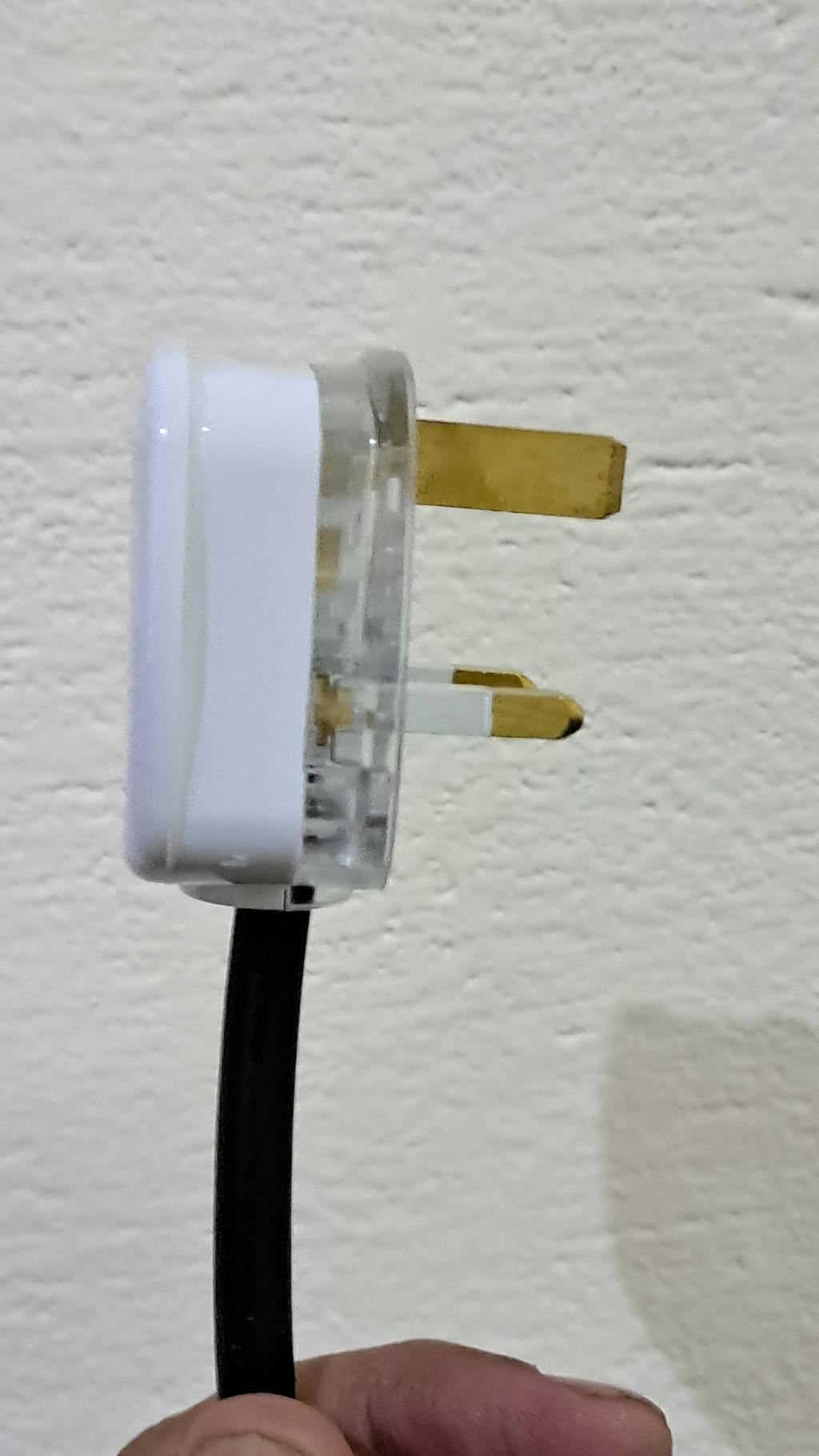 Clipsal Allied 13A Fused 3 Pin Flat Plug Price in Pakistan ...